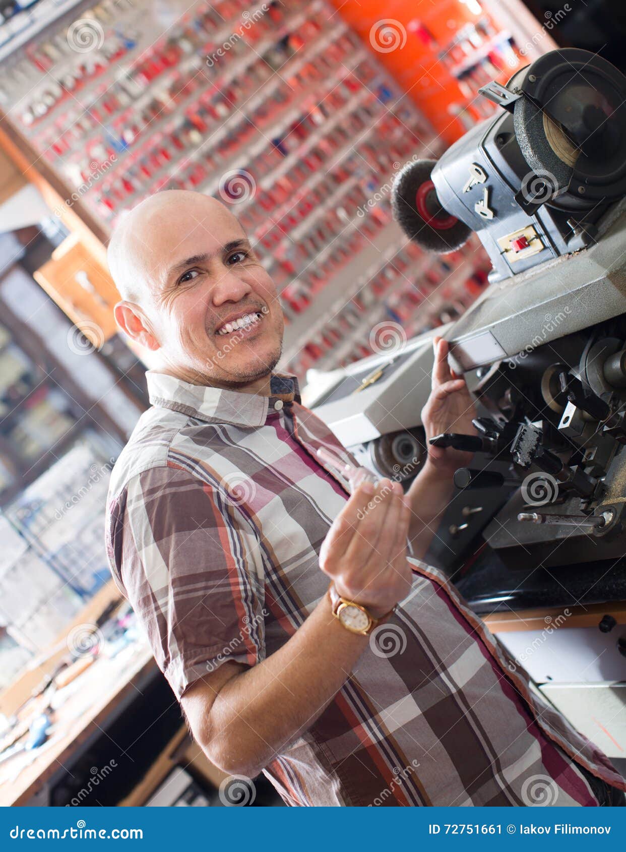 3,986 Workman Making Stock Photos - Free & Royalty-Free Stock Photos ...