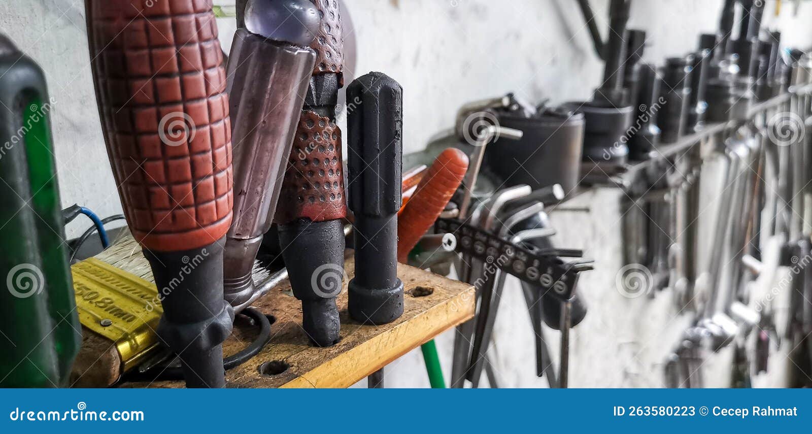 Workshop lock stock image. Image of machine, wheel, weapon - 263580223