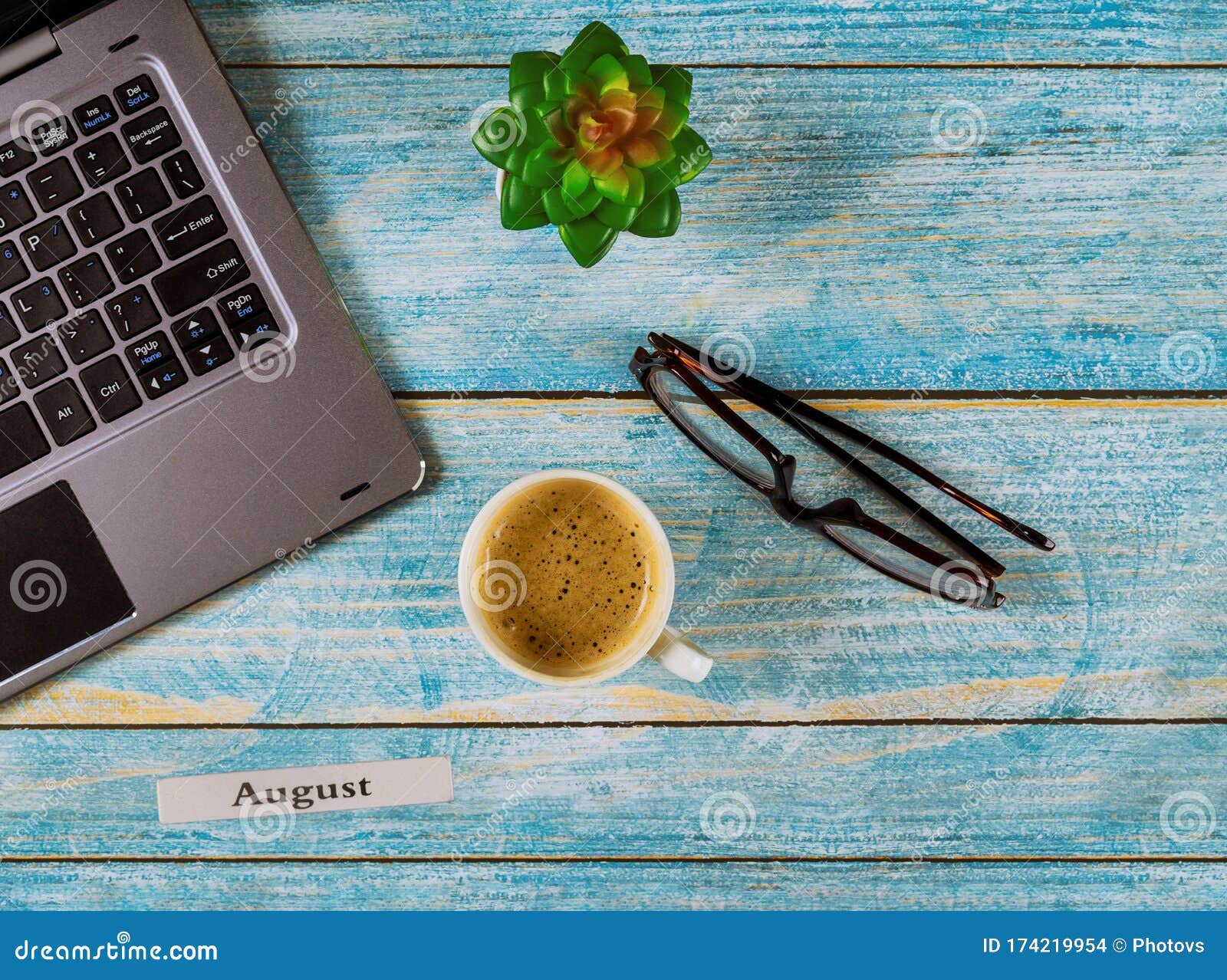 August Month, Calendar Desk 2022 For Organizer To Planning Along With ...