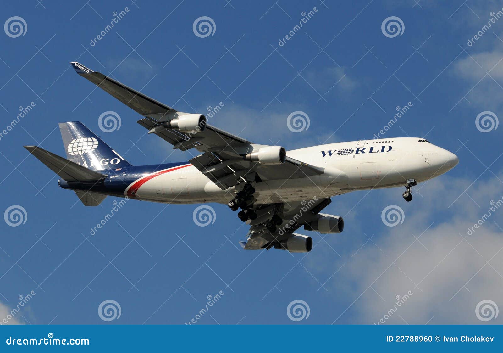 World Airways cargo jet editorial image. Image of midair - 22788960