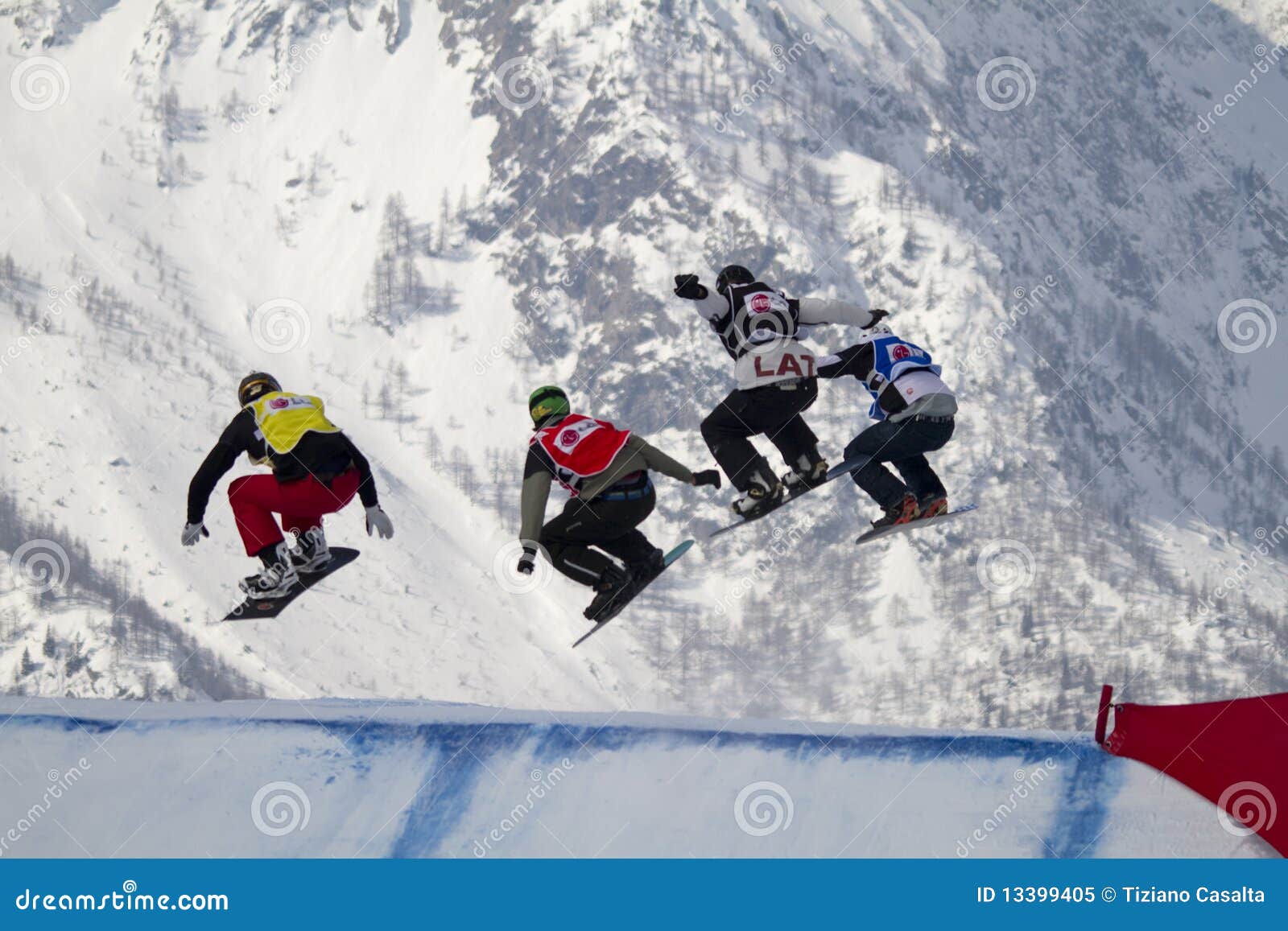 World Cup snowboard cross editorial image. Image of adventure - 13399405