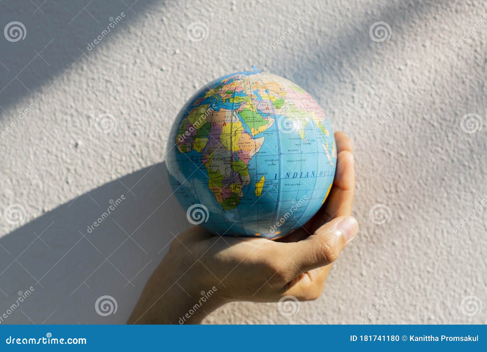 World Environment Day. Human Hand Protect Earth Globe. Save Earth Stock ...