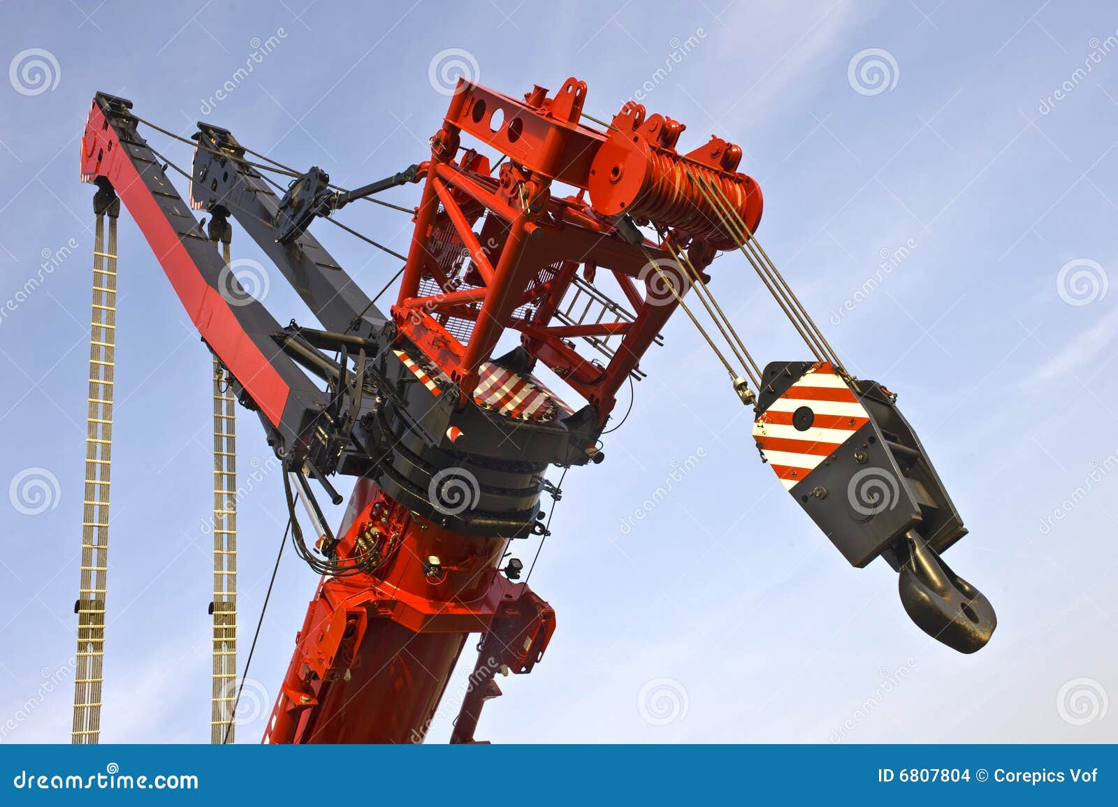 The World Largest Mobile Crane Stock Photo - Image of steel, leads: 6807804