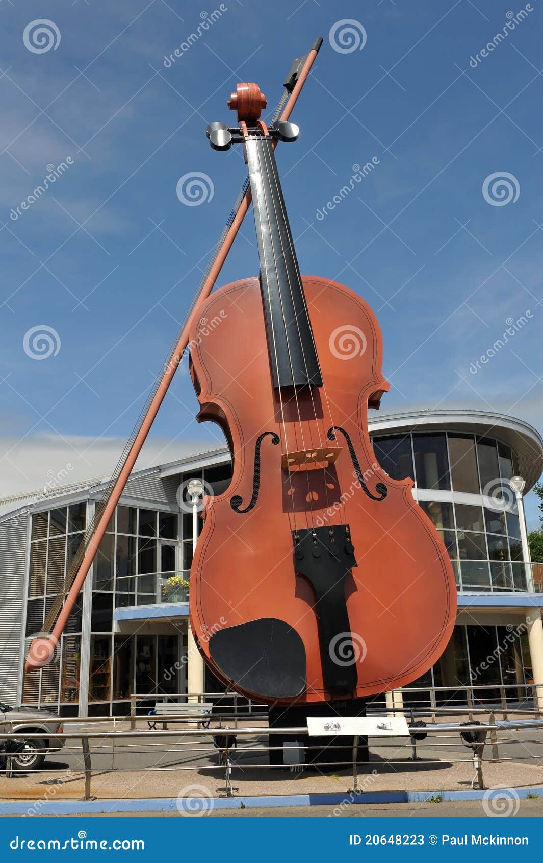 The World s largest fiddle editorial stock photo. Image of statue ...