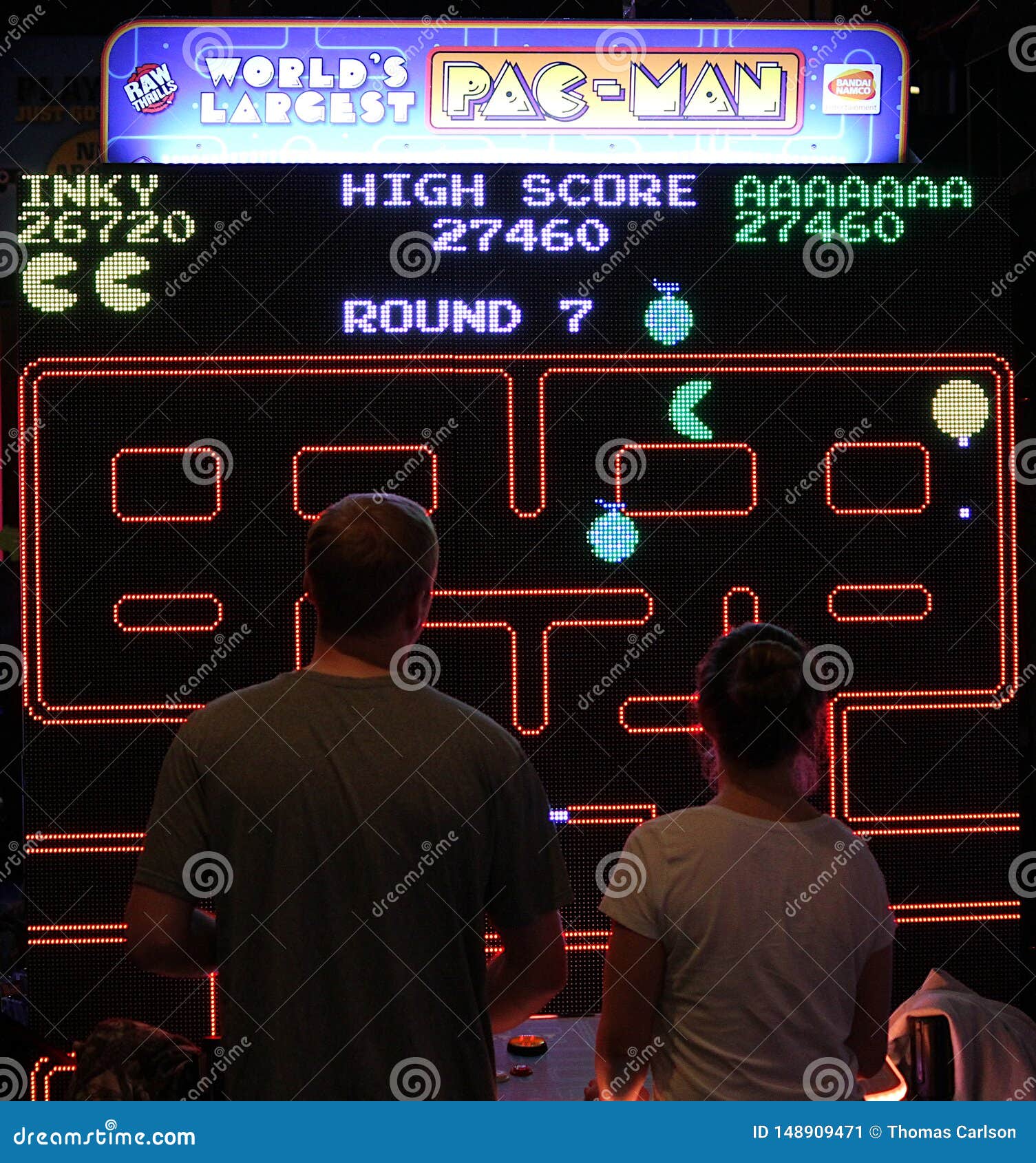 World`s Largest Pac-Man Game Located at the Mall of America . Editorial ... World`s Largest Pac-Man Game Located at the Mall of America . Editorial ...
