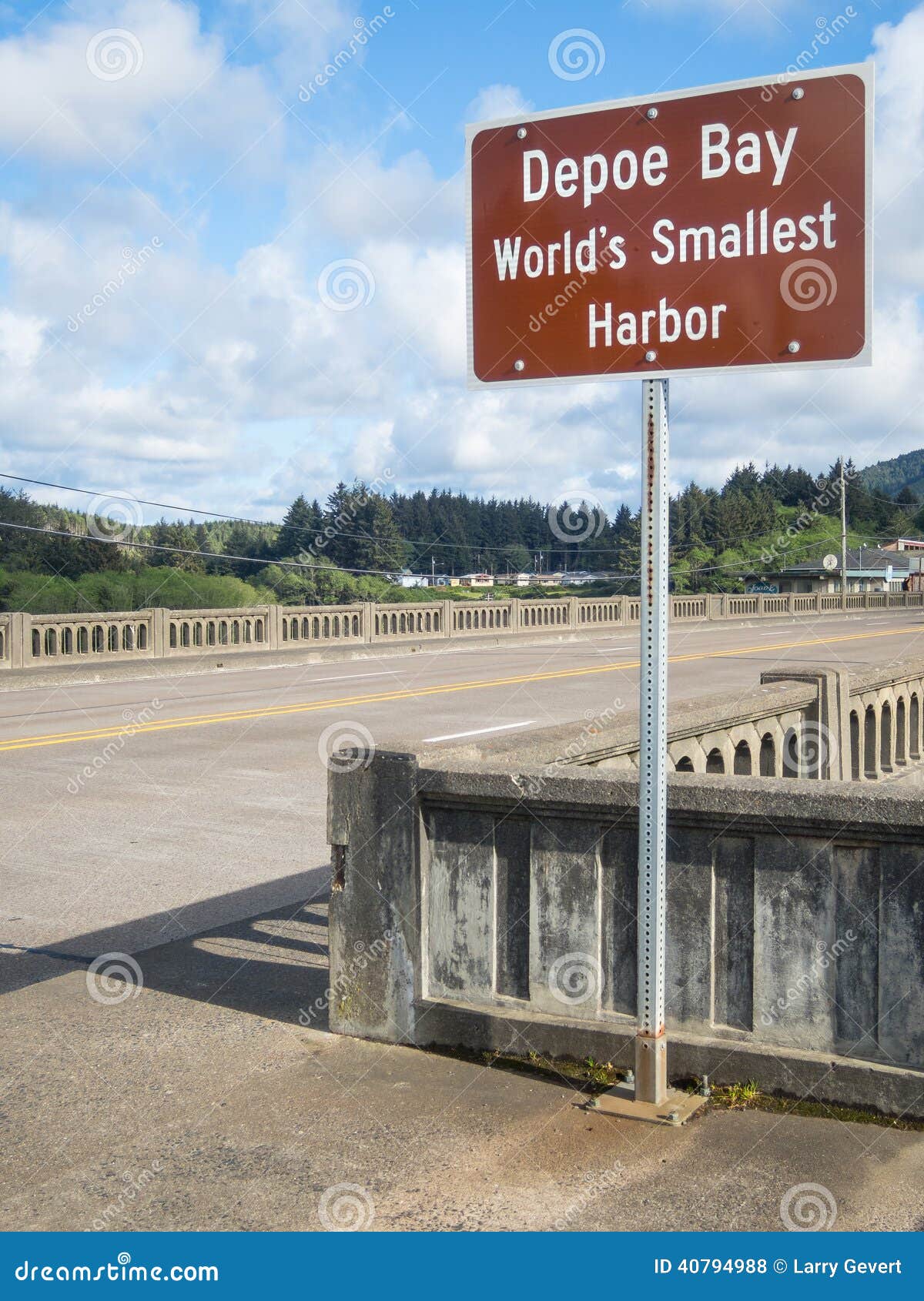 World s smallest harbor stock photo. Image of boats, northwest - 40794988