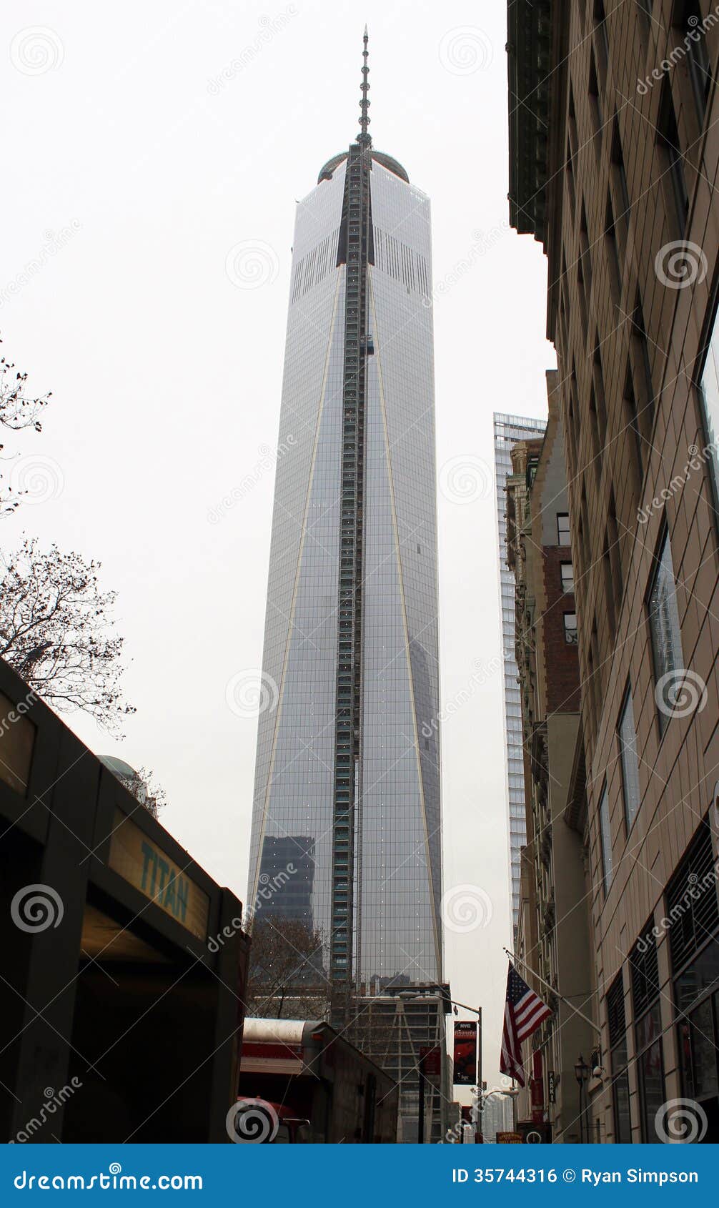 World Trade Centre Building Portrait Editorial Photo - Image of america ...