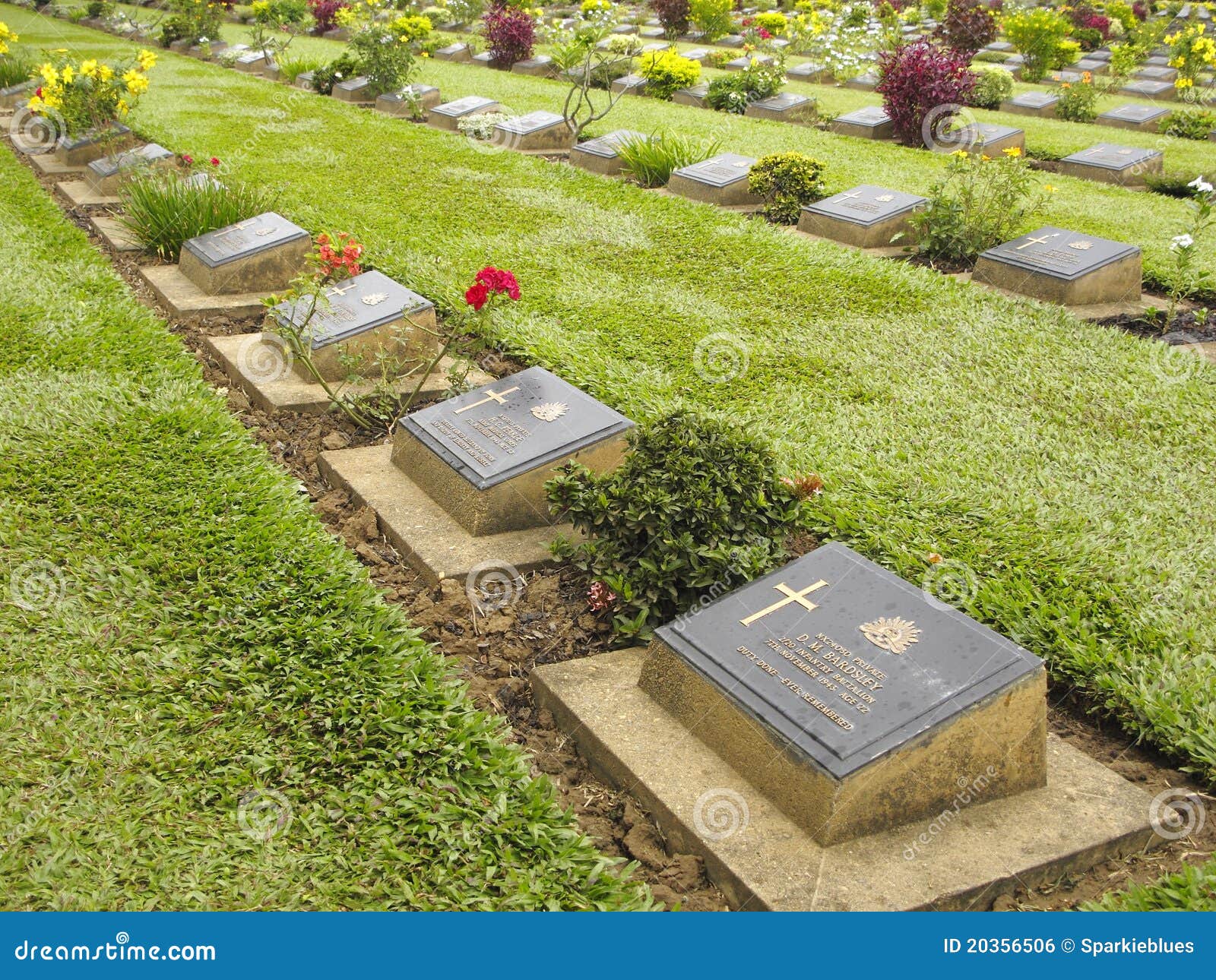 World War 2 Cemetary editorial photo. Image of peace - 20356506