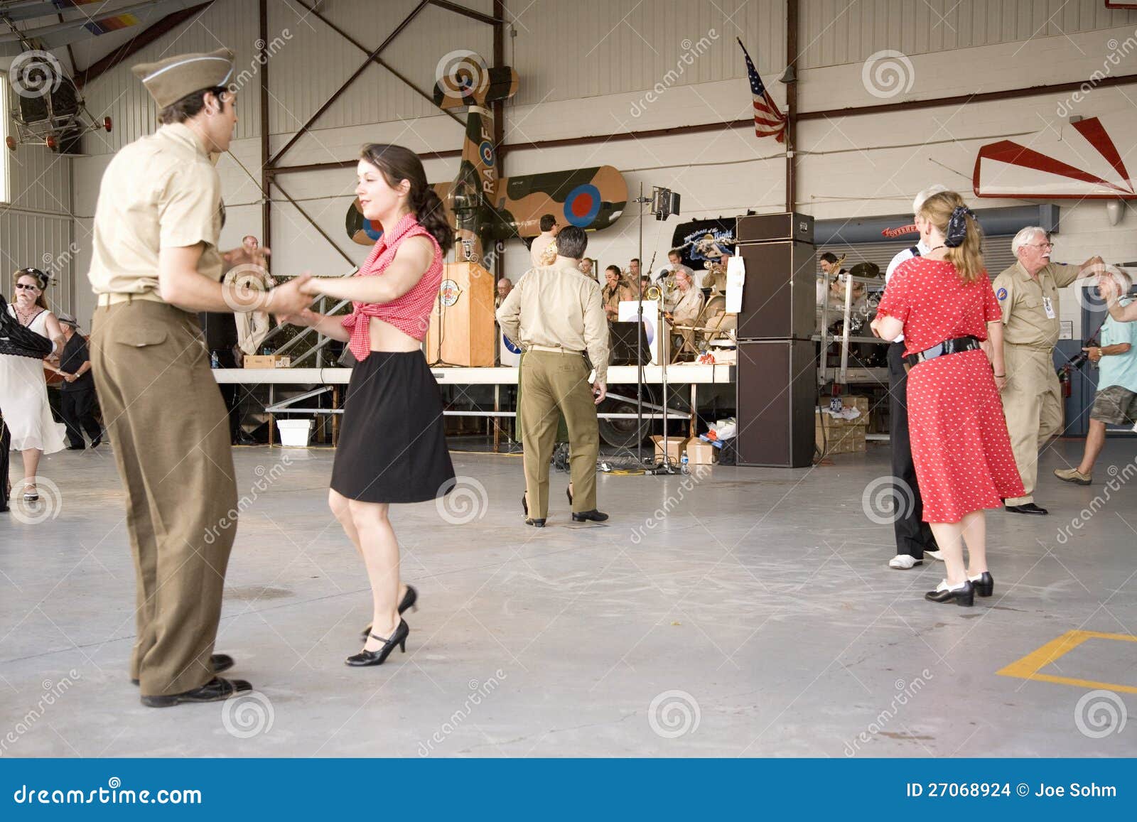 World War II actors dance editorial stock image. Image of america ...