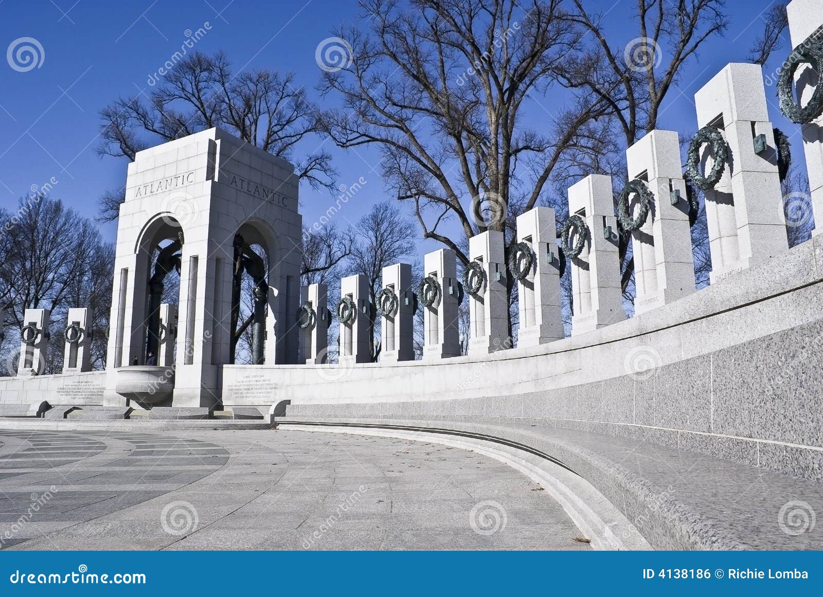 World War II Memorial editorial photo. Image of bravery - 4138186