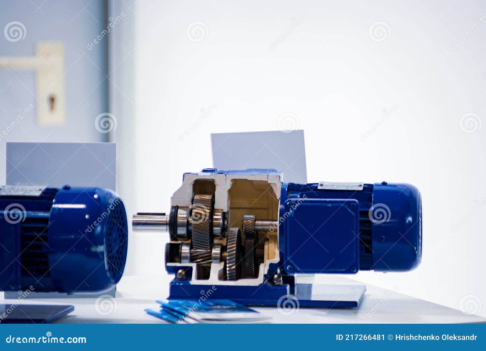 Worm Gear Units. Sectional View of the Gearbox Stock Image - Image of ...