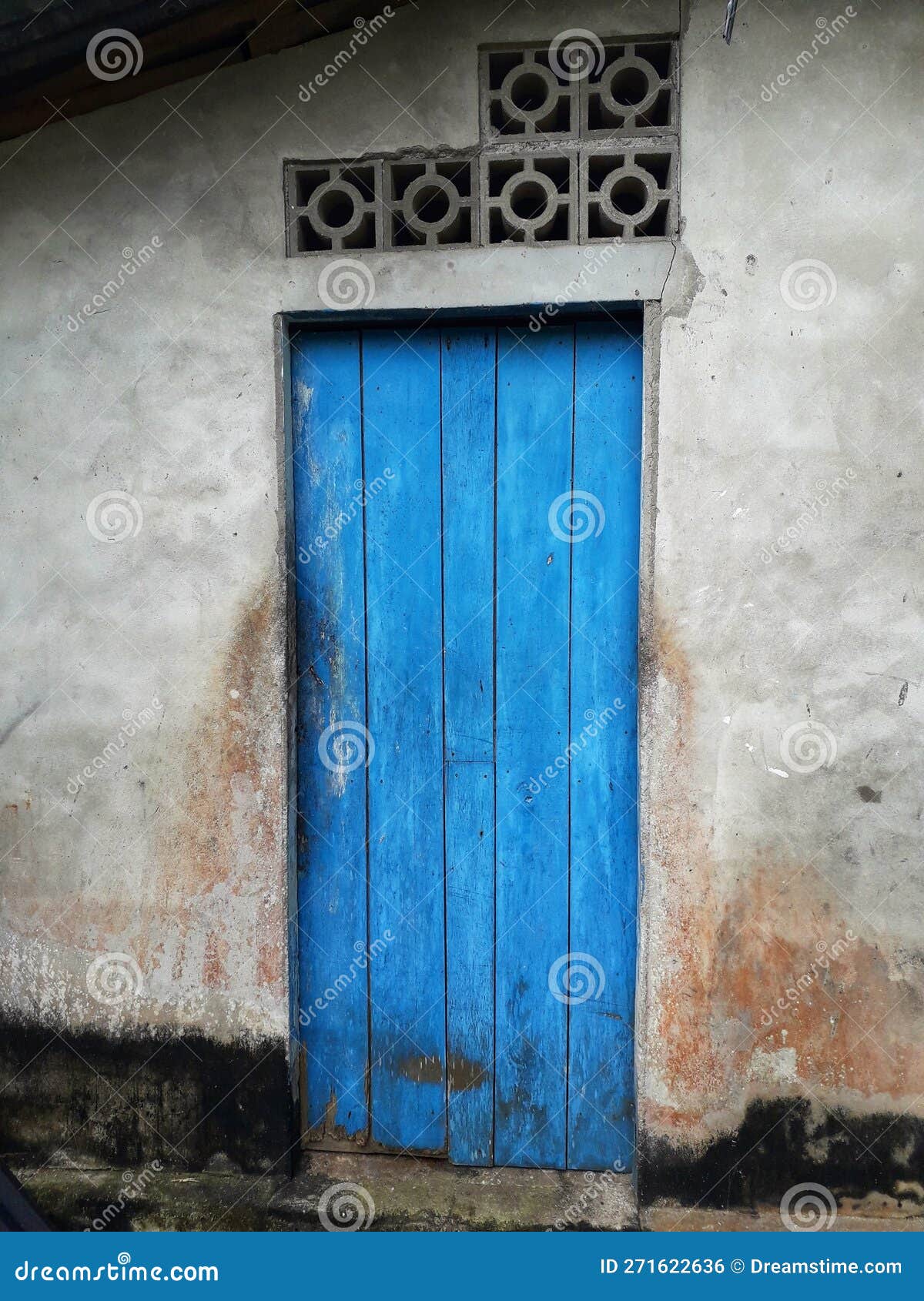 Worn out old door stock photo. Image of worn, door, blue - 271622636