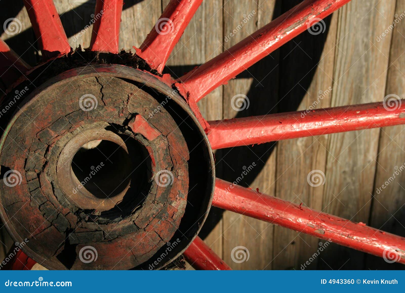 Worn Red Wagon Wheel Picture. Image: 4943360
