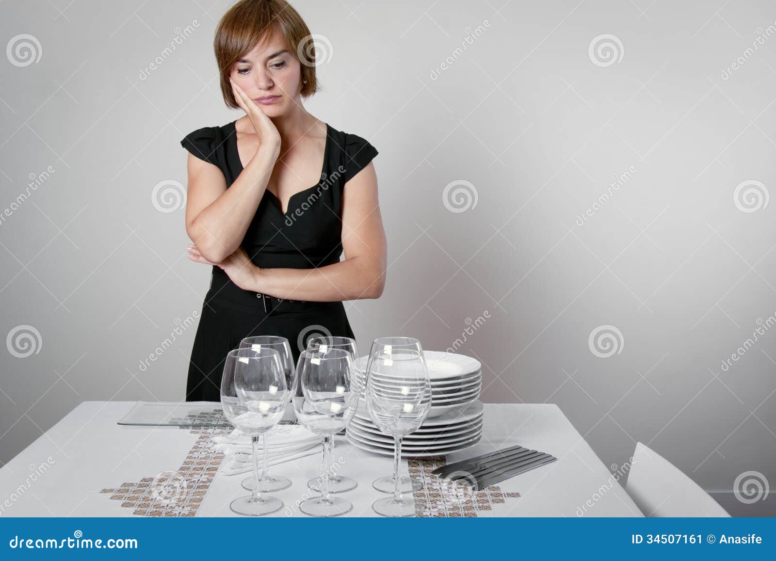3,573 Woman Setting Dinner Table Stock Photos - Free & Royalty-Free ...