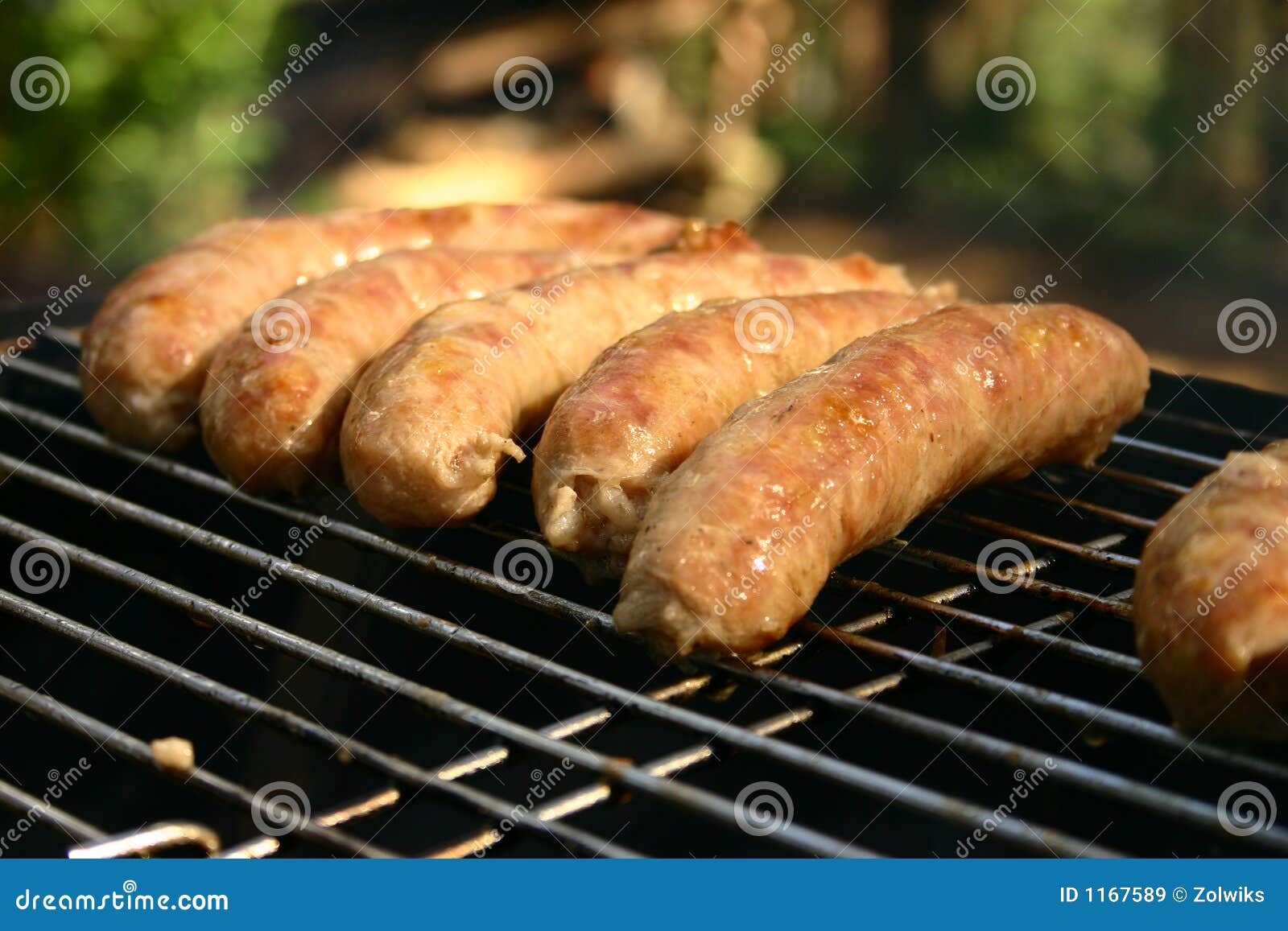 Worsten stock afbeelding. Image of lunch, worsten, roosteren - 1167589