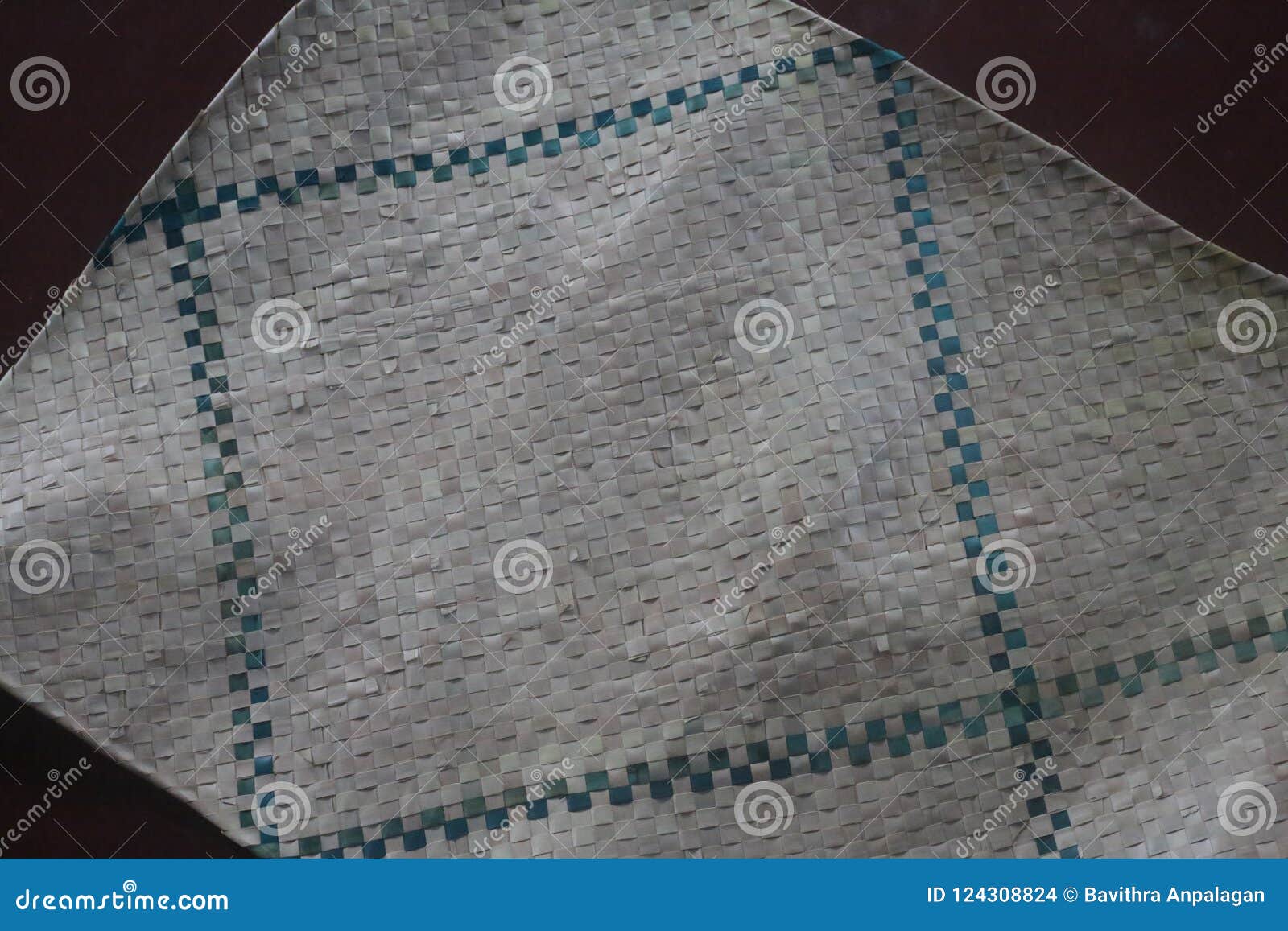 Woven Thatch Background Pattern Mat Stock Photo - Image of handicrafts ...