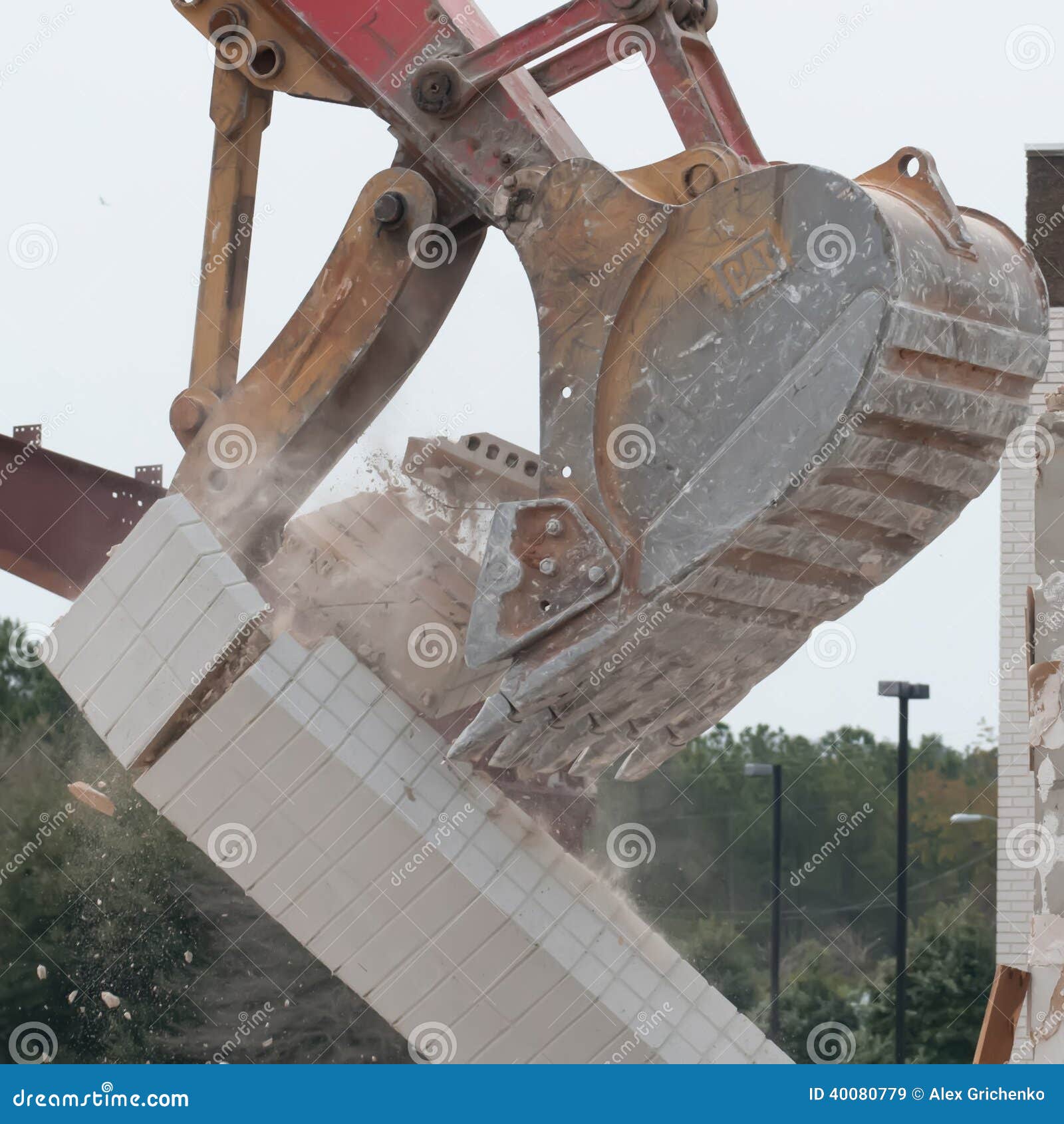 Wreck Excavator at Work Demolishing Stock Image - Image of destroy ...
