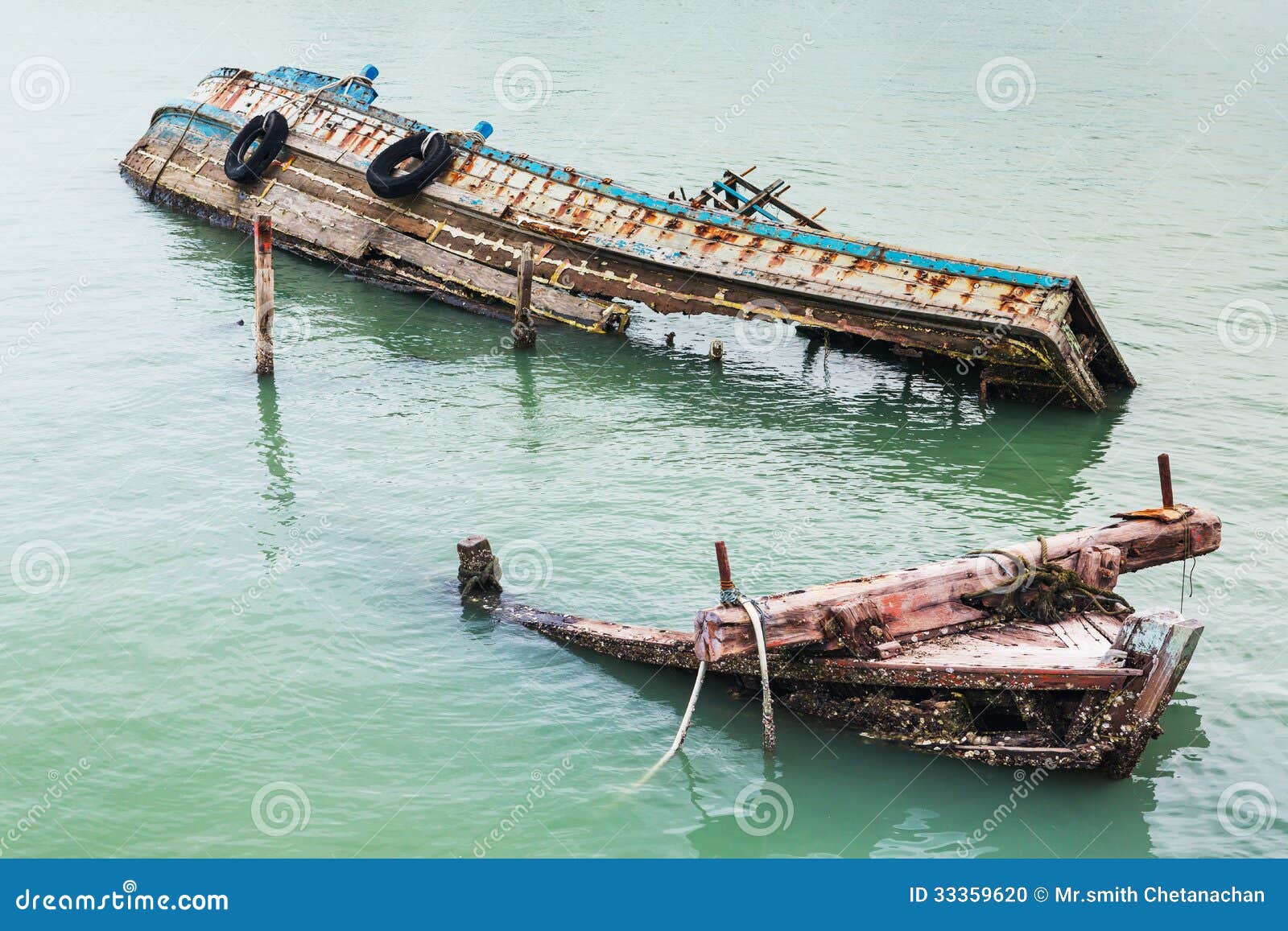 Wreck ship stock photo. Image of destroyed, away, cargo - 33359620