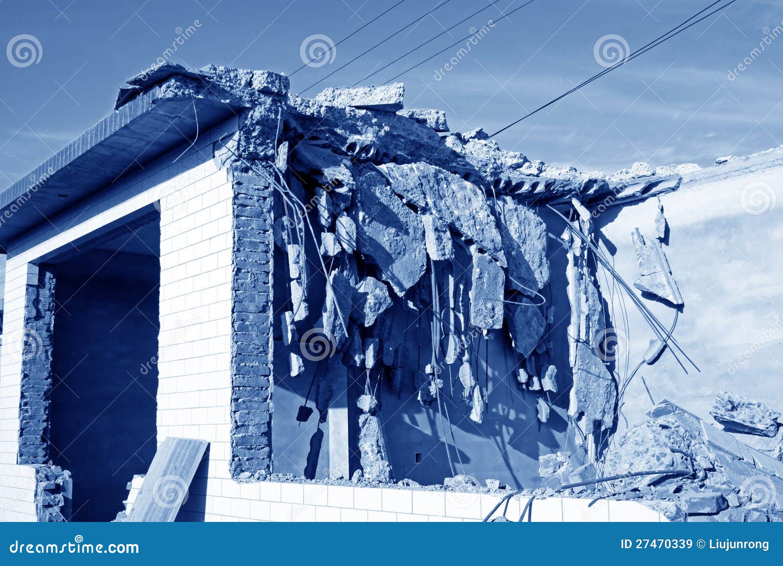 Wreck of the Wall after Earthquake Disaster Stock Image - Image of ...