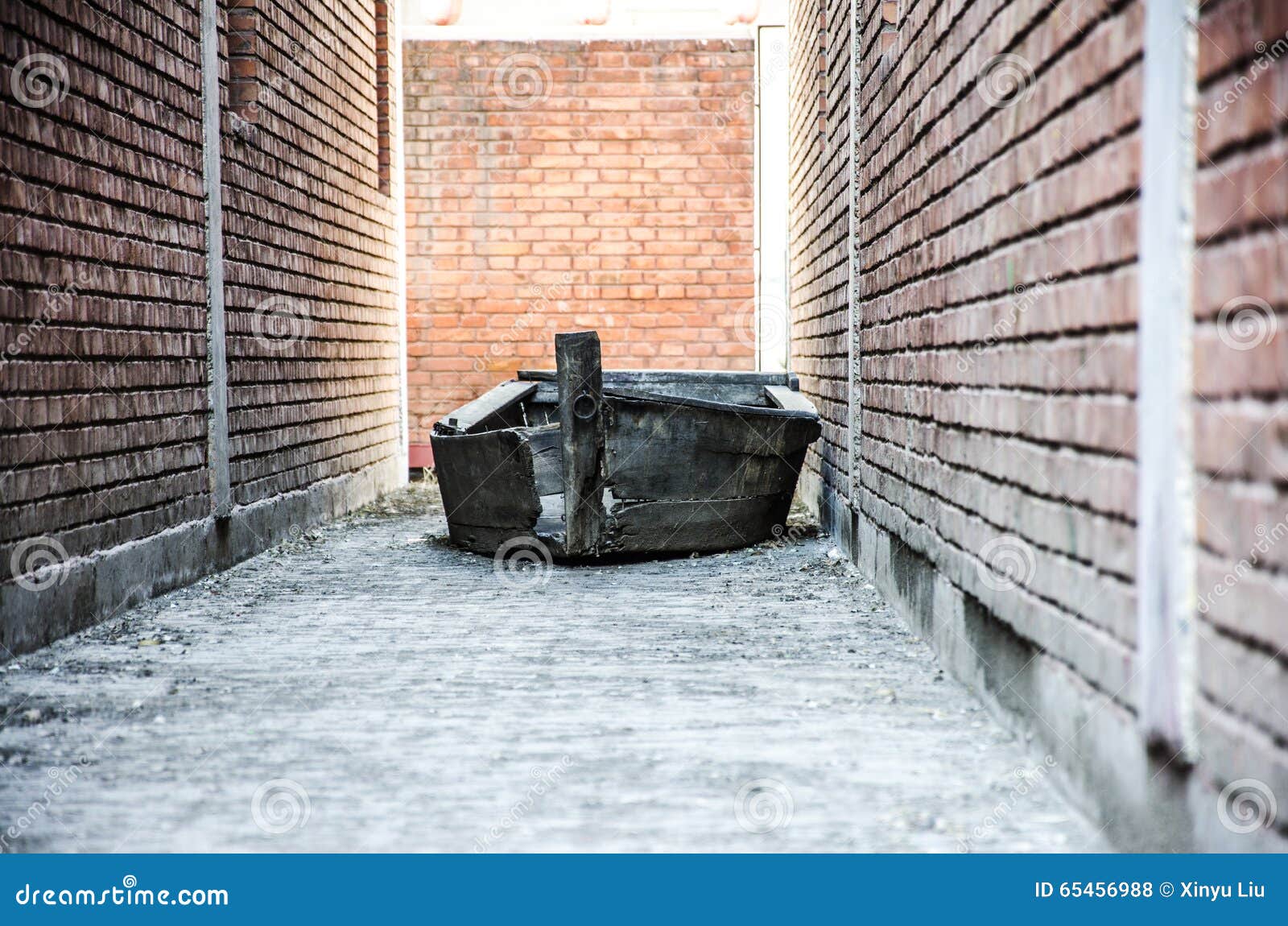 The wrecked ship stock photo. Image of ship, background - 65456988