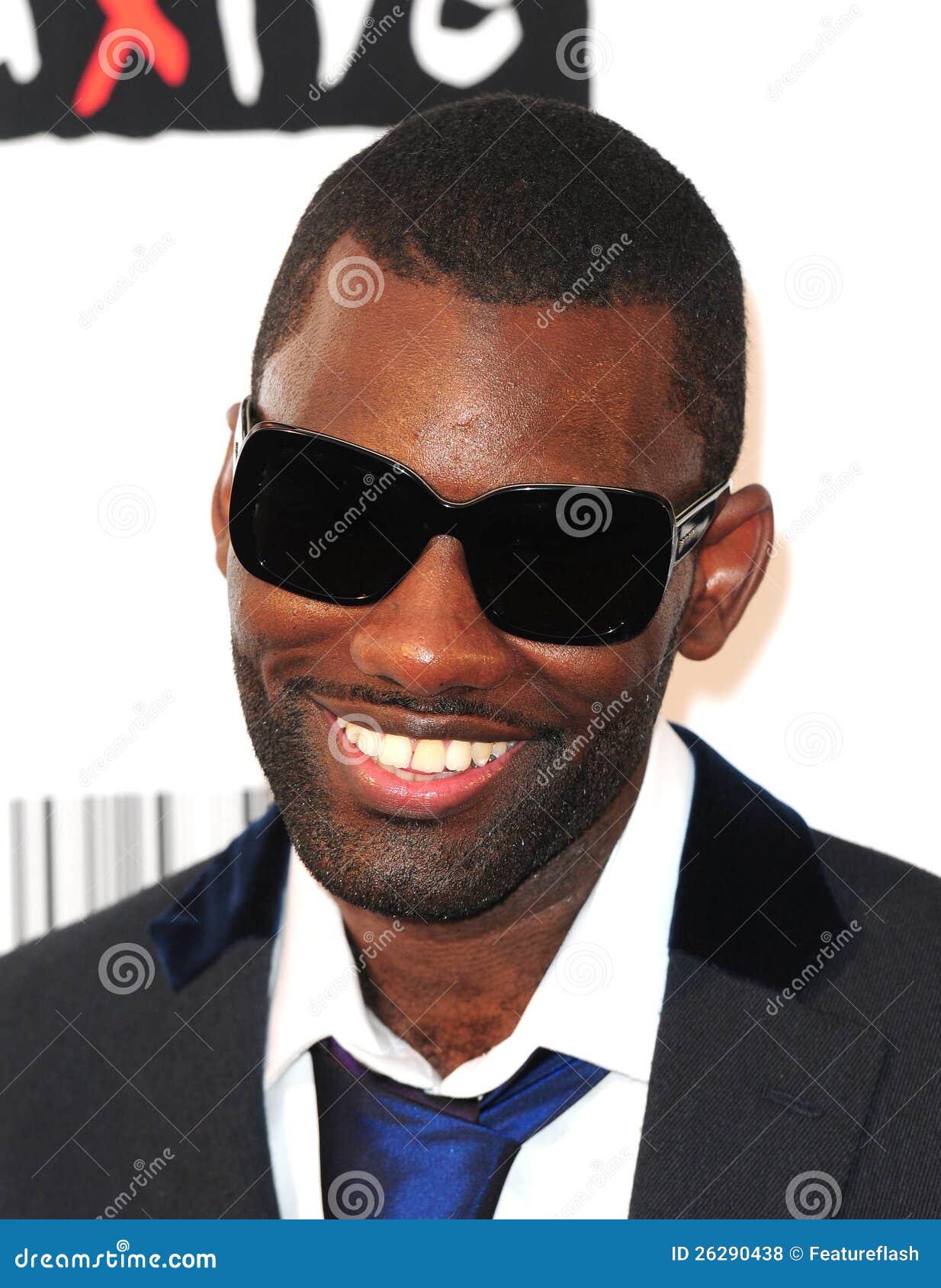 Wretch 32 editorial stock photo. Image of simon, featureflash - 26290438