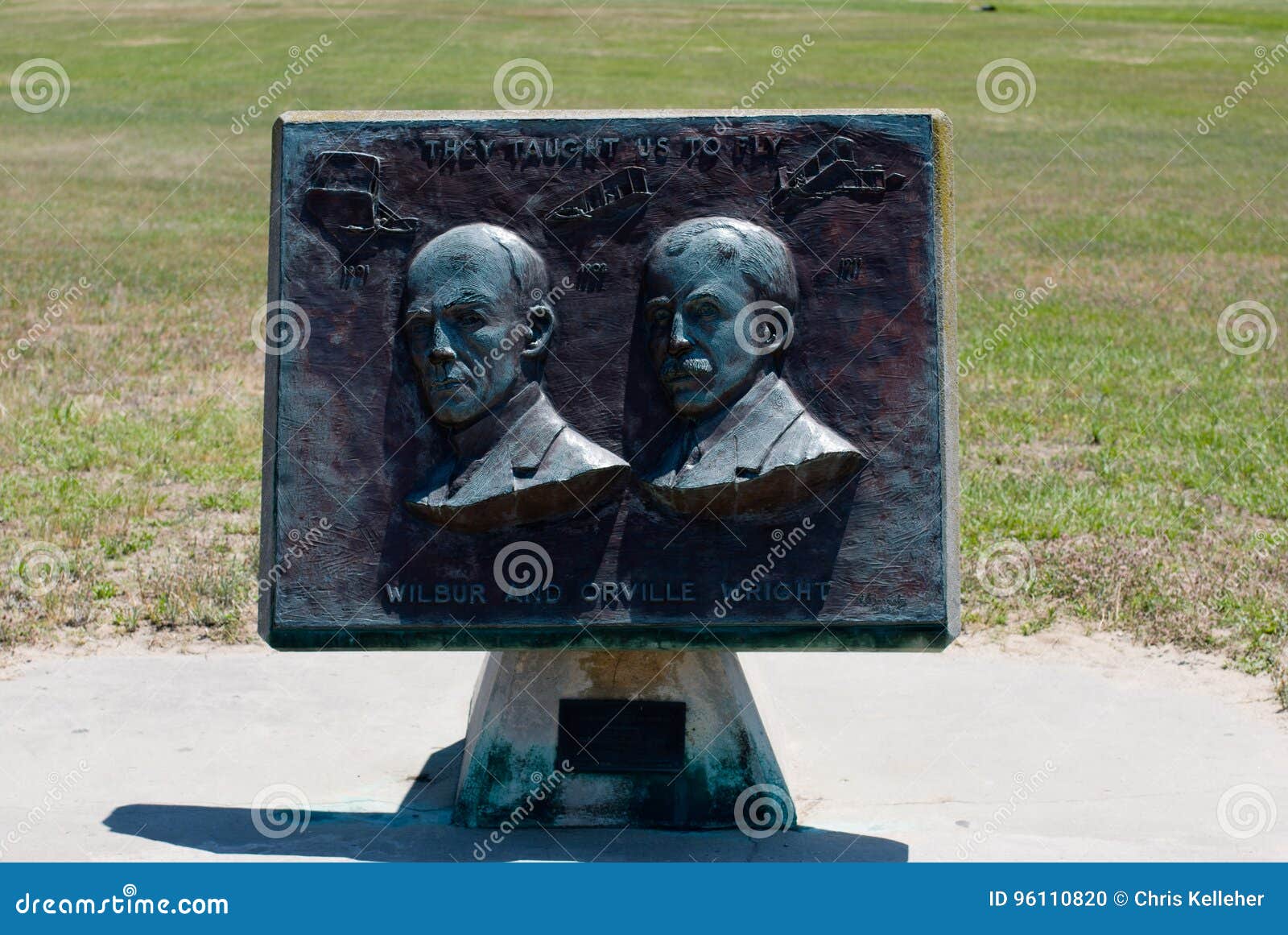 Wright Brothers National Memorial in Kitty Hawk North Carolina ...