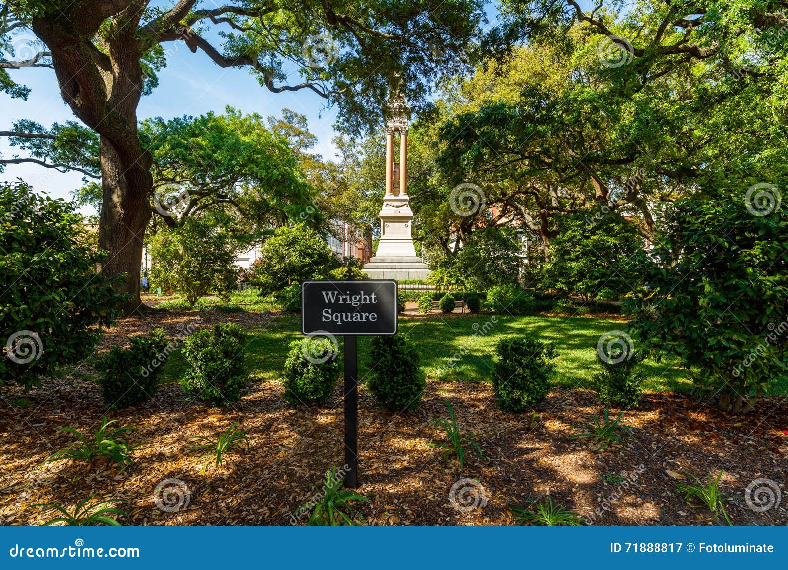 Wright Square Savannah stock image. Image of pretty, outdoor - 71888817
