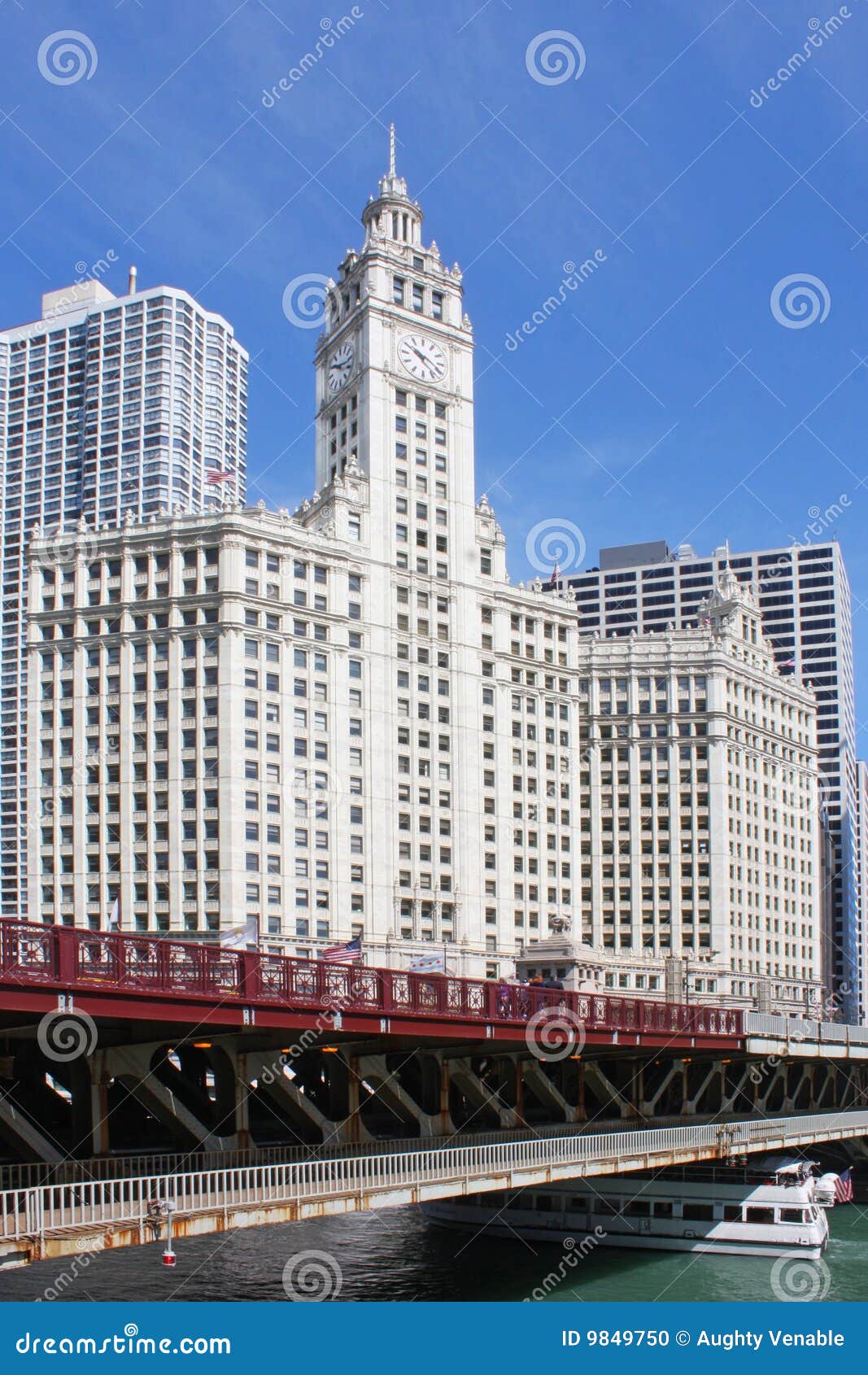 Wrigley Building editorial image. Image of cubs, city - 9849750