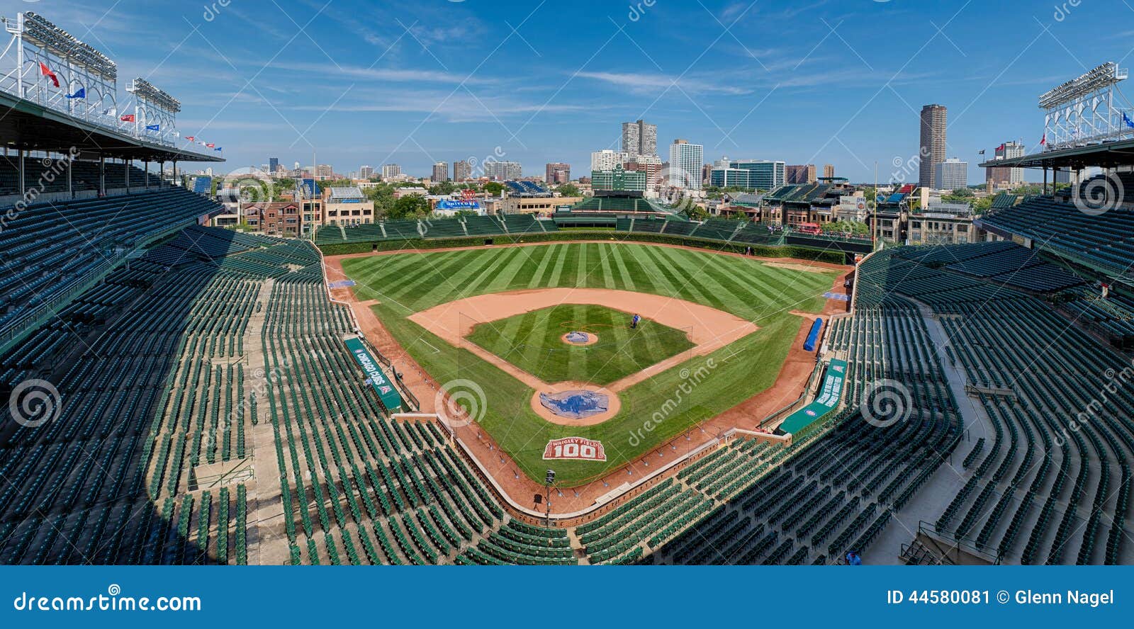 Wrigley Field editorial photo. Image of panoramic, inside - 44580081 Wrigley Field editorial photo. Image of panoramic, inside - 44580081