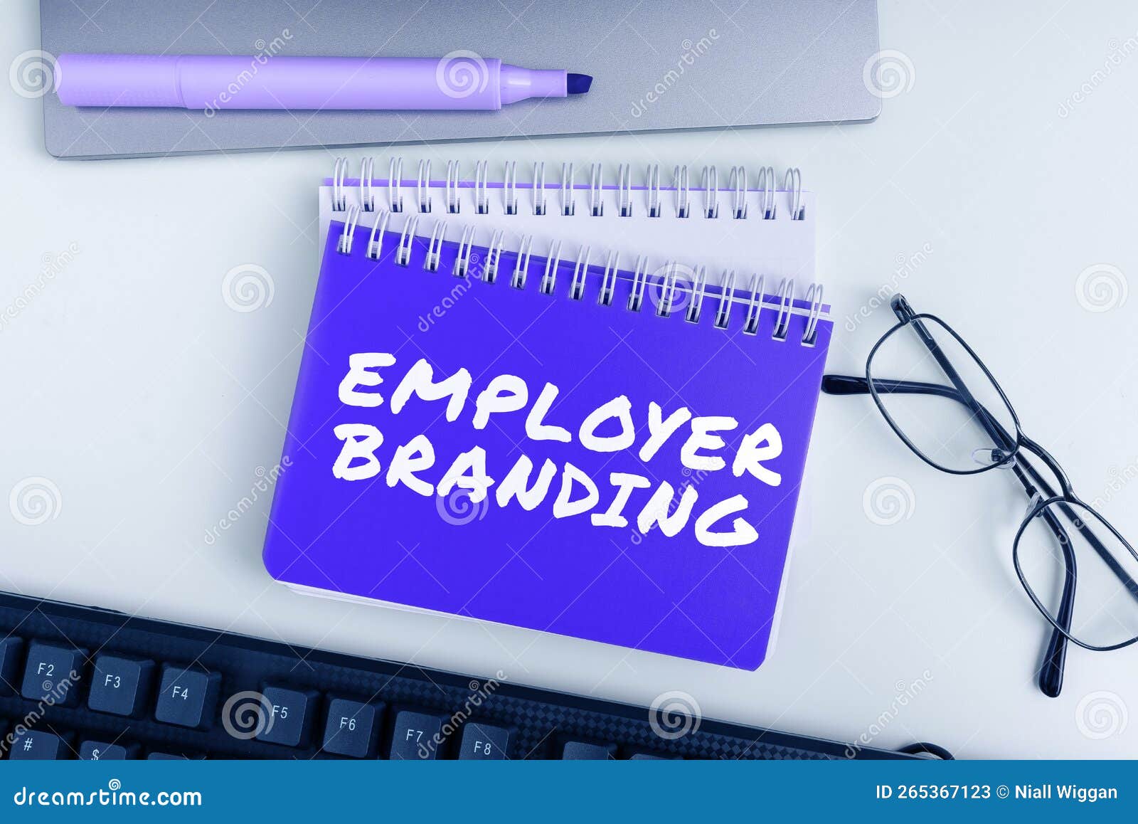 Writing Displaying Text Employer Branding. Business Showcase Process of ... Writing Displaying Text Employer Branding. Business Showcase Process of ...