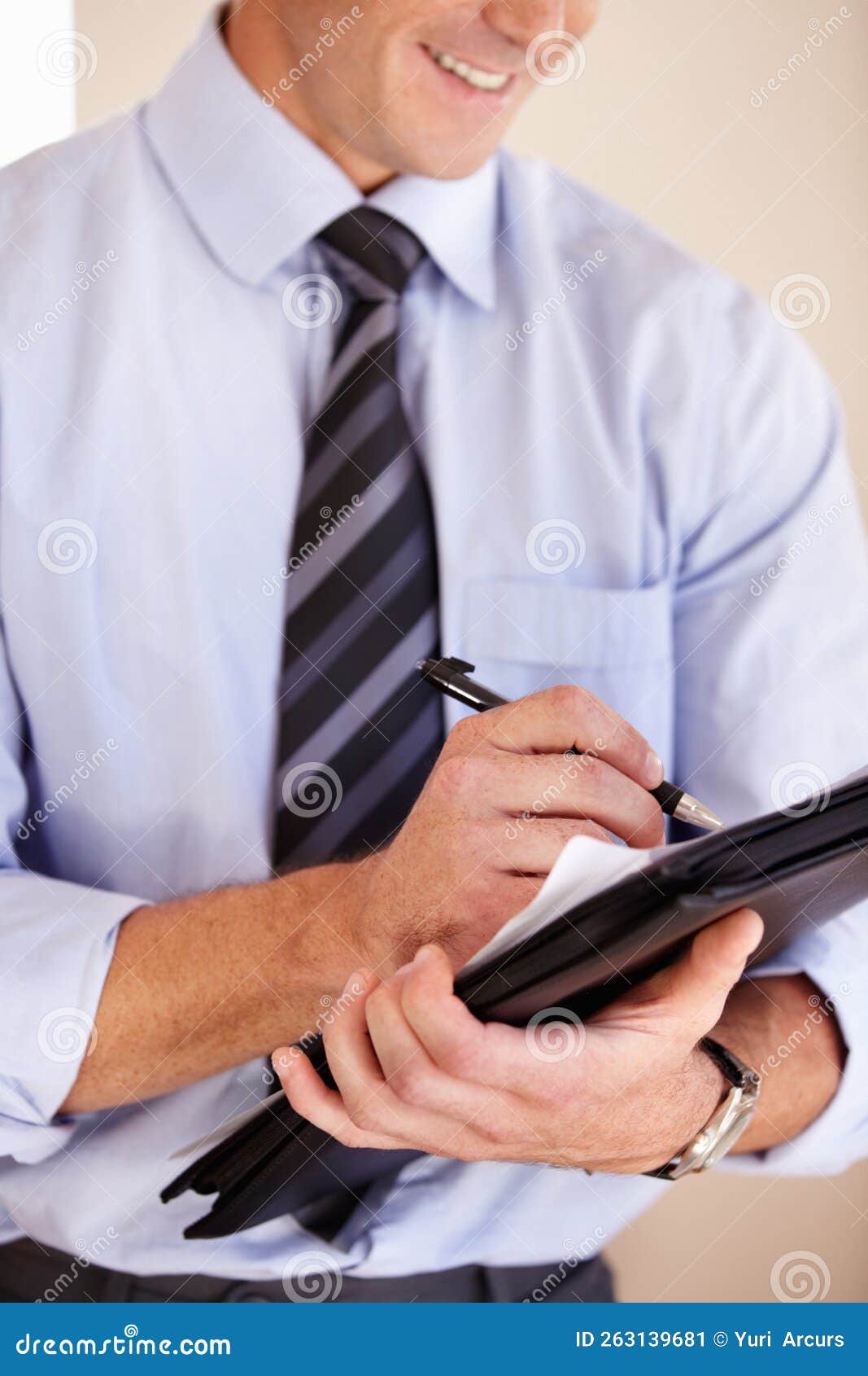 Writing Down All the Important Points. Cropped View of a Businessman ...