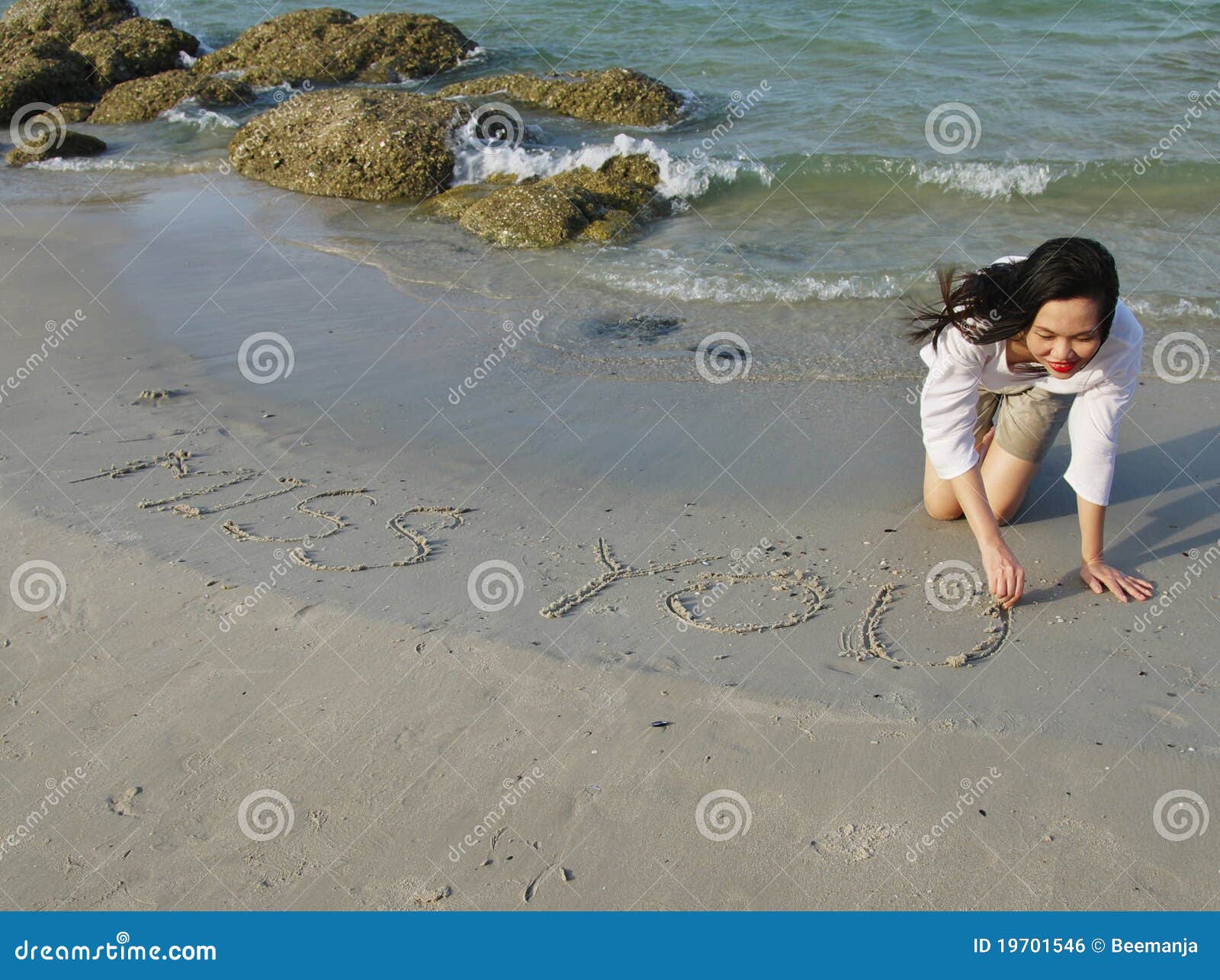 Writing on sand beach stock photo. Image of bliss, romantic - 19701546