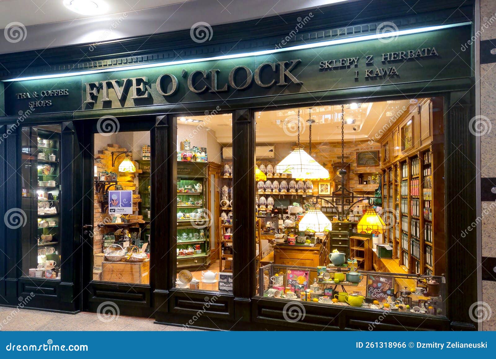 Wroclaw, Poland, June 15, 2022: Chain of Coffee and Tea Shops 5 O Clock. Editorial Photo - Image ...