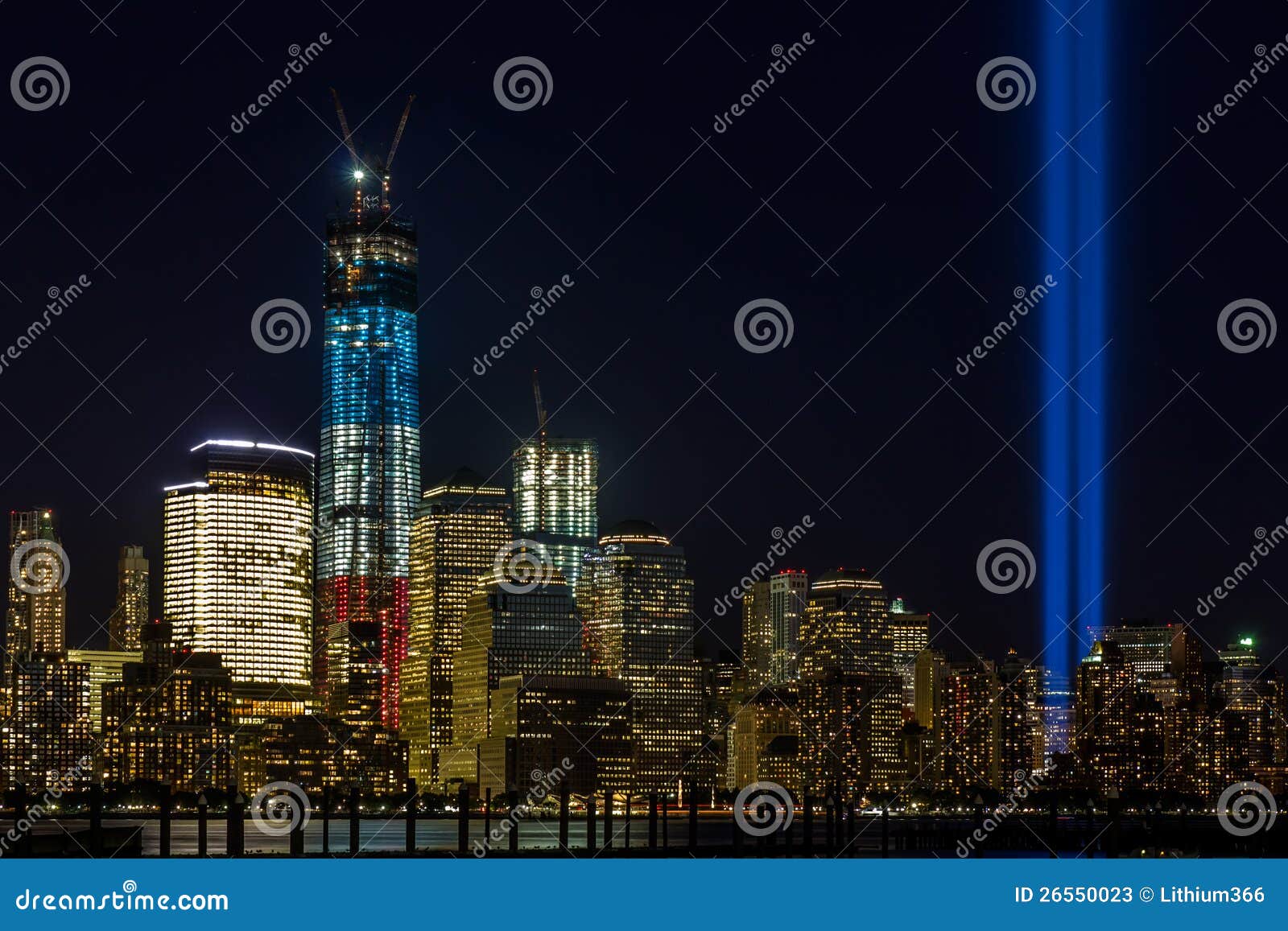 WTC Memorial: Tribute in Light Editorial Stock Photo - Image of ...