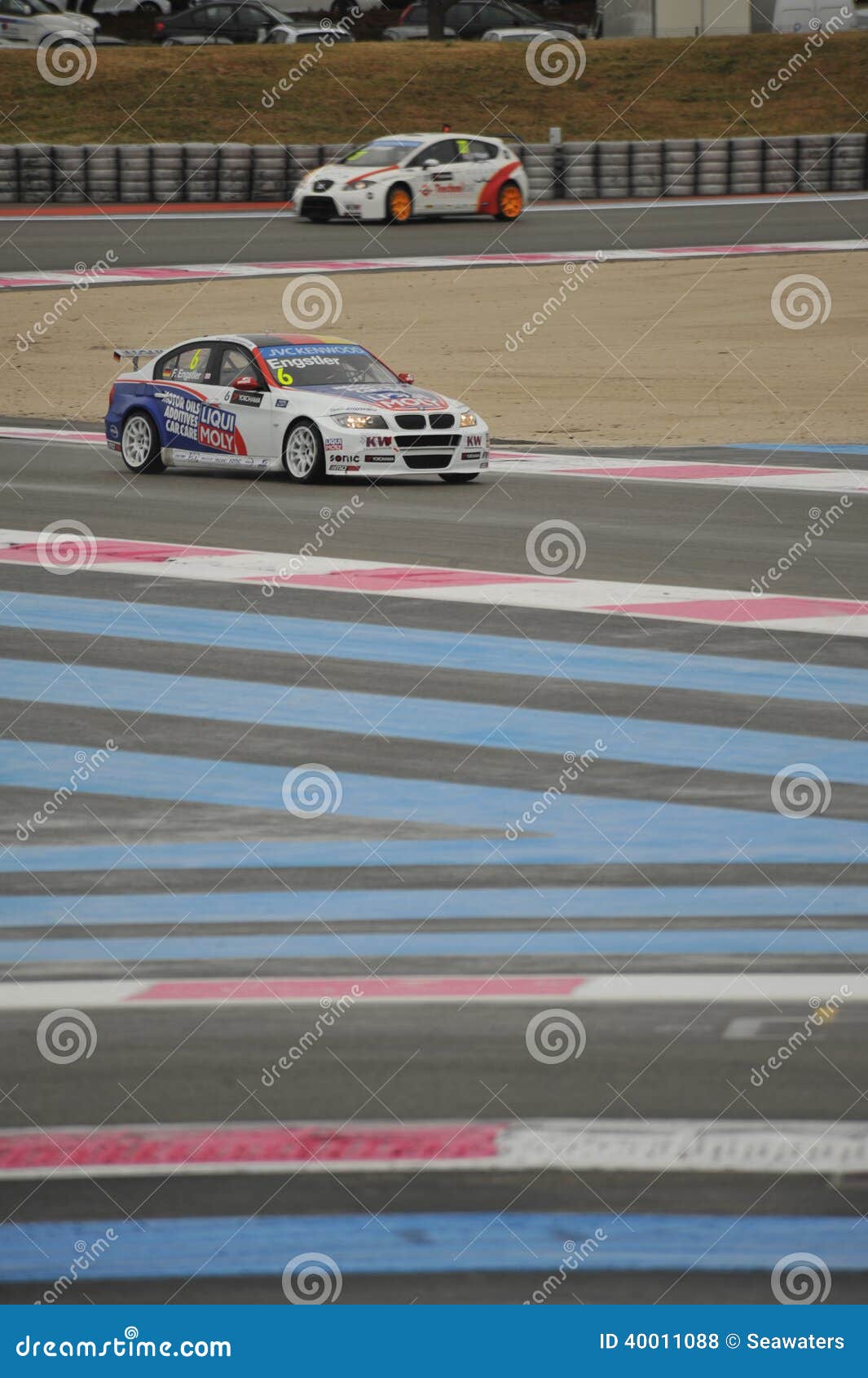 WTCC 2014 France editorial stock photo. Image of speed - 40011088