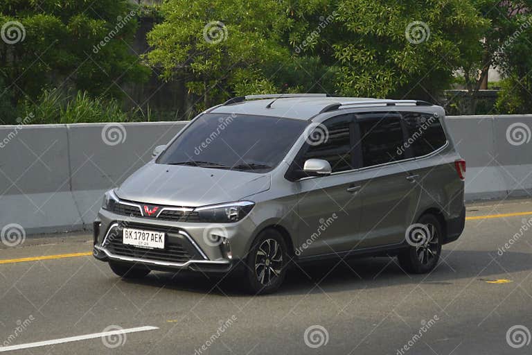 Wuling Confero S 2023 editorial photography. Image of confero - 284219177