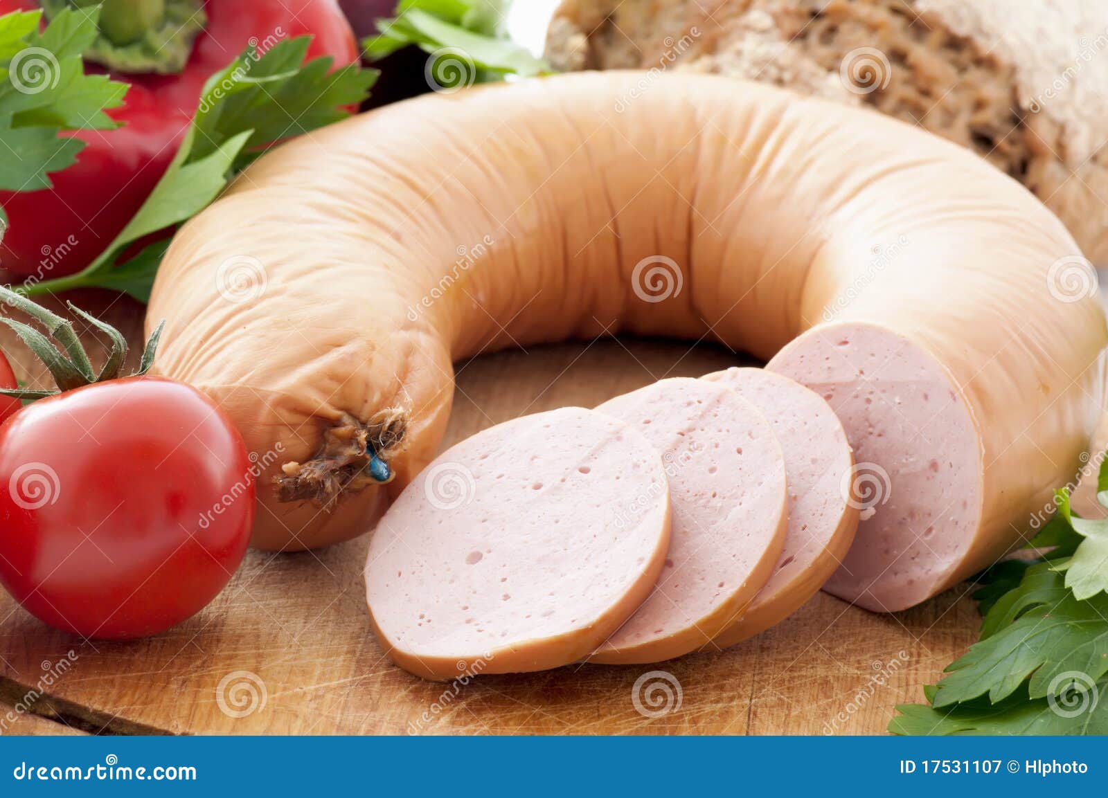 Wurst-Ring stockbild. Bild von fleisch, kraut, schnitt - 17531107