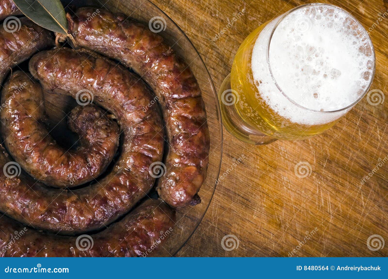 Wurst und Bier stockfoto. Bild von haufen, eingefroren - 8480564