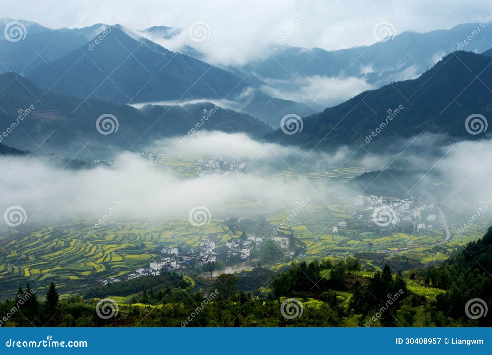 Wuyuan stock image. Image of mist, terraces, vegetation - 30408957