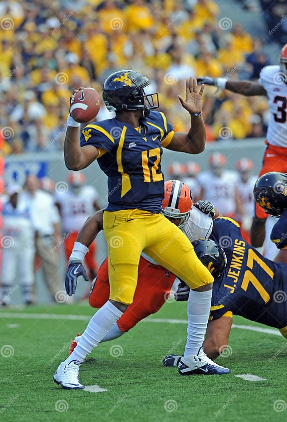 WVU Quarterback Geno Smith editorial image. Image of athlete - 20631470