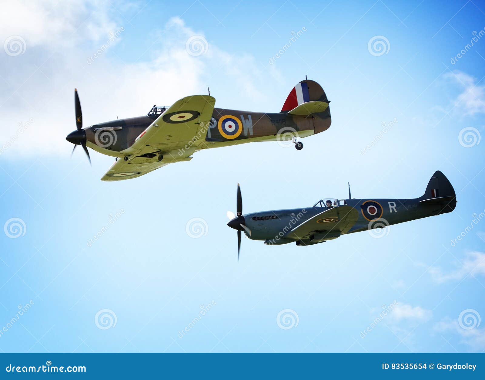 WW2 Flying Spitfires editorial stock image. Image of excitement - 83535654