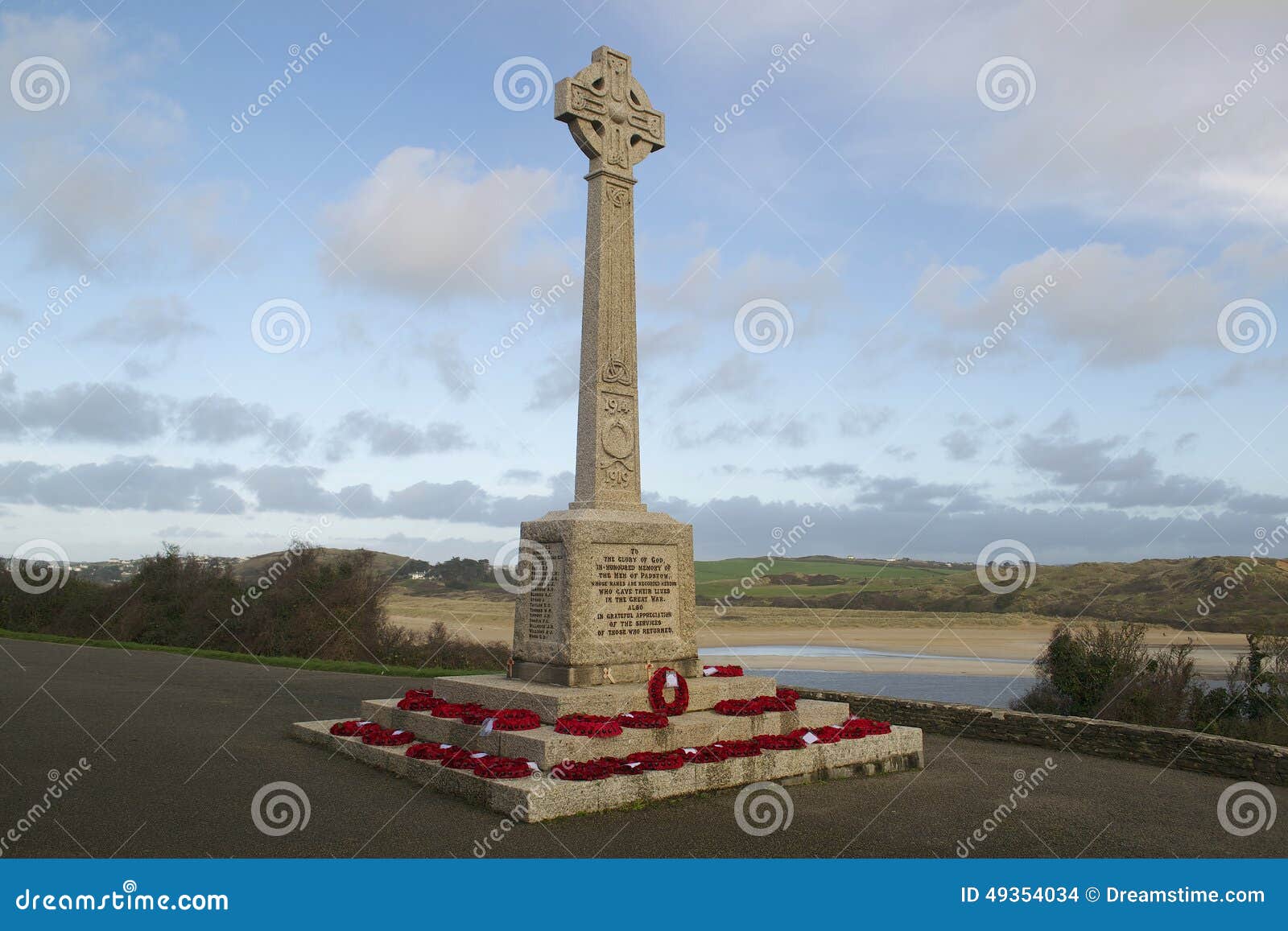 WW1 MEMORIAL editorial stock image. Image of holiday - 49354034