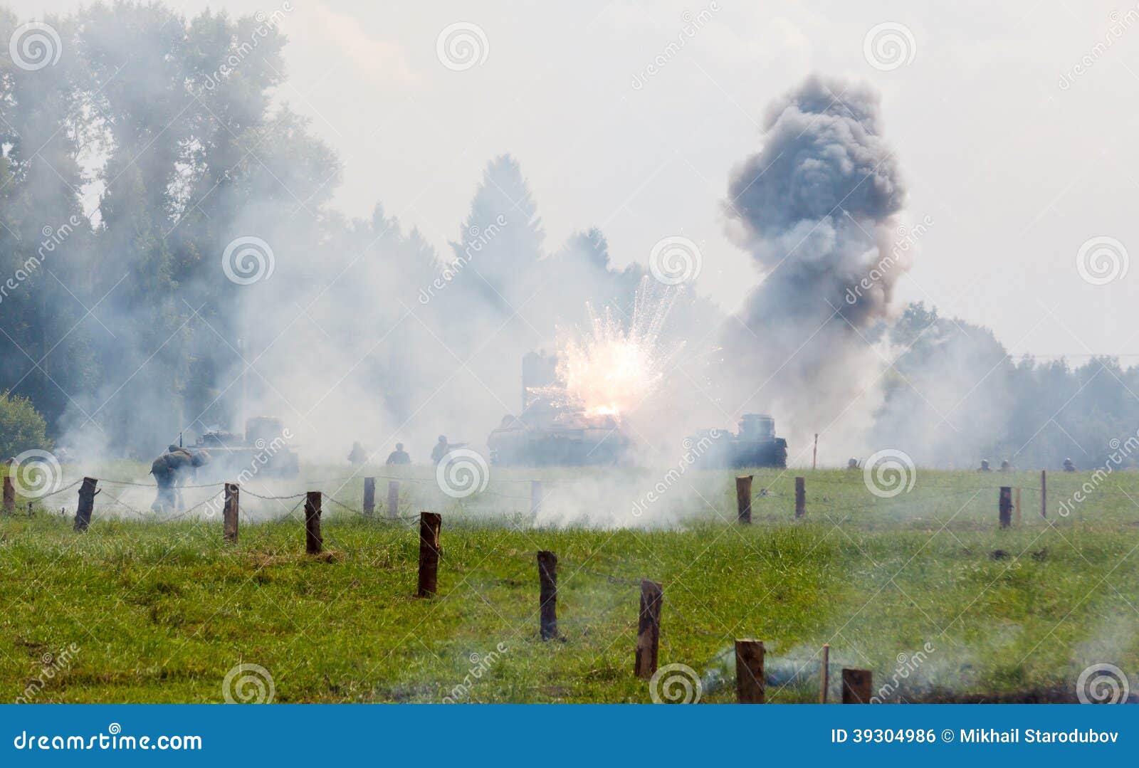 WW2 Russian Heavy Tank KV 2 Stock Photo - Image of army, machine: 39304986