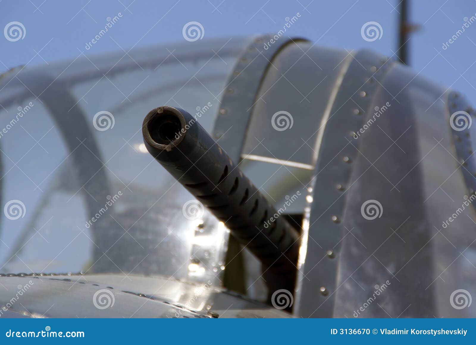 WW2 airplane machine gun editorial image. Image of grumman - 3136670