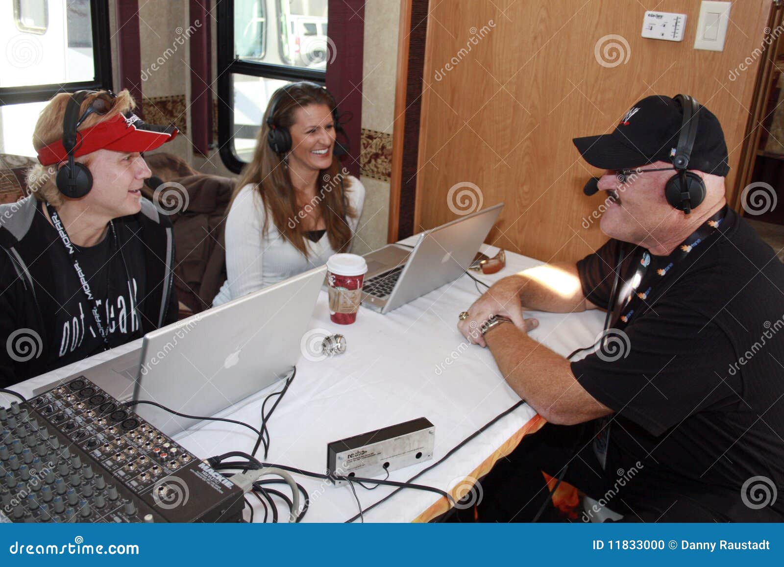 Airwave Radio Stock Photos - Free & Royalty-Free Stock Photos from ...