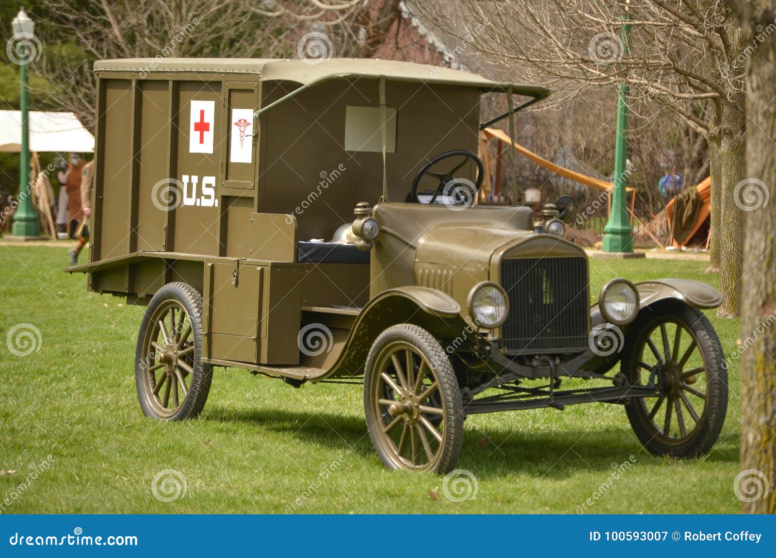 WWI Ambulance editorial photography. Image of army, green - 100593007