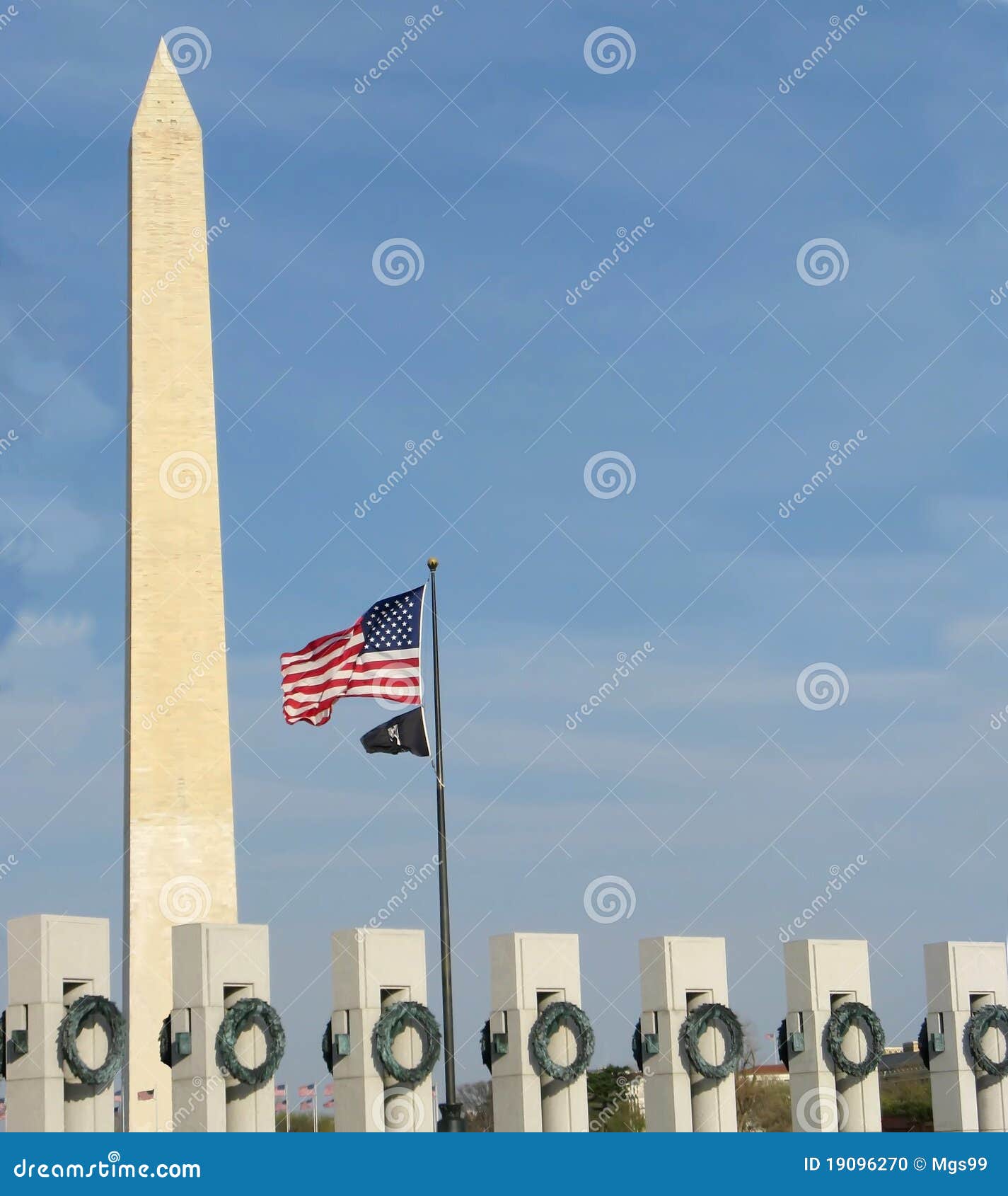 WWII Memorial with the Washington Monument Stock Photo - Image of ...