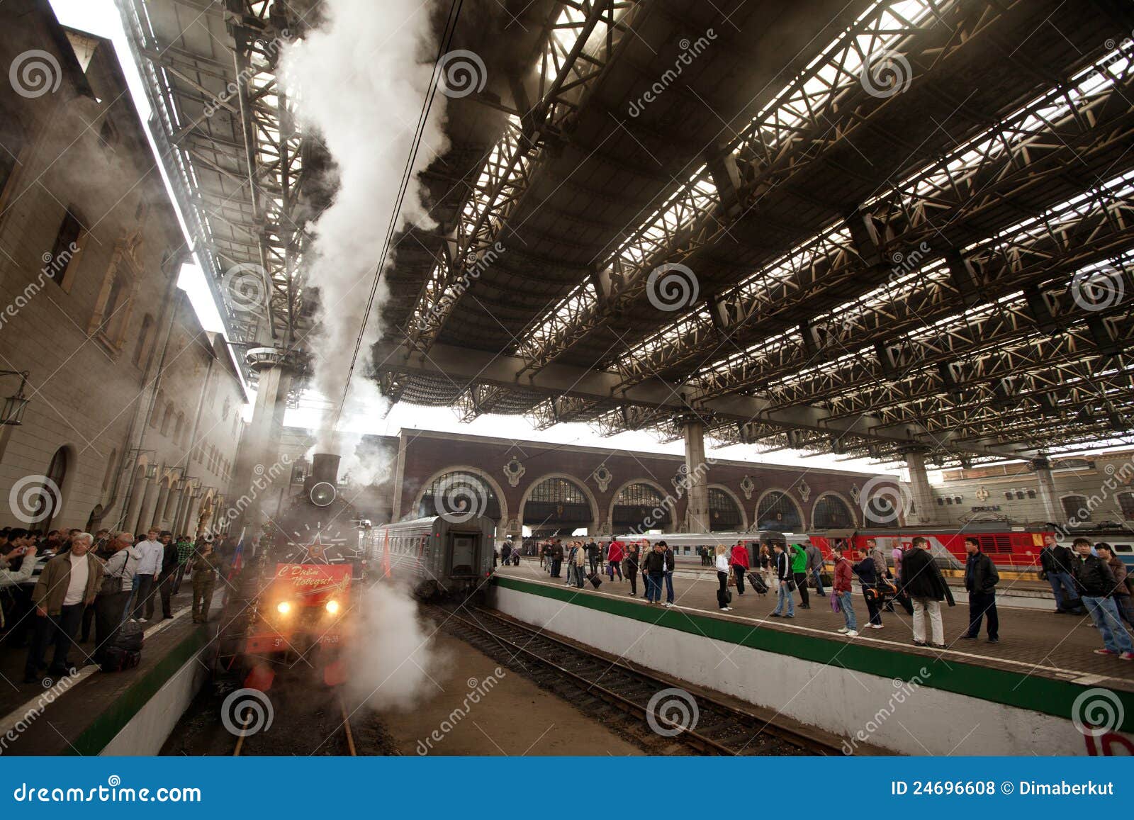 WWII Train Arrived at the Kazan Railway Station Editorial Stock Photo ...
