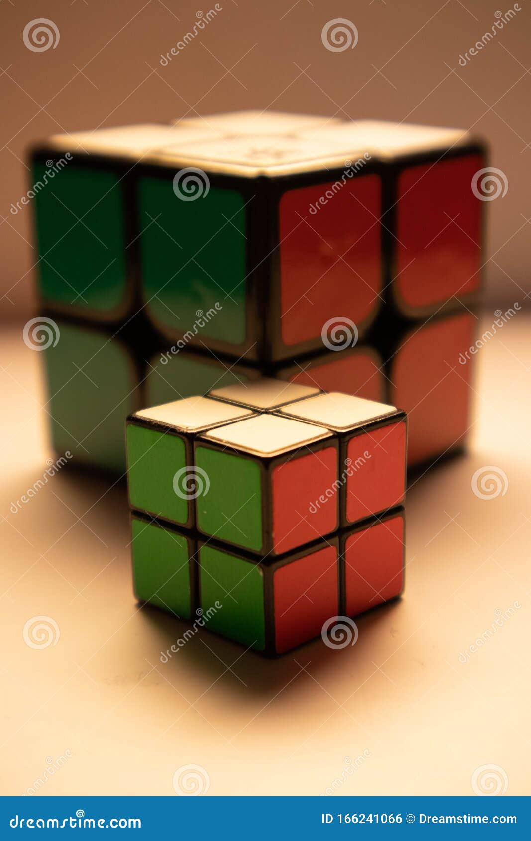 2x2 cubes editorial photo. Image of lanlan, small, puzzle - 166241066
