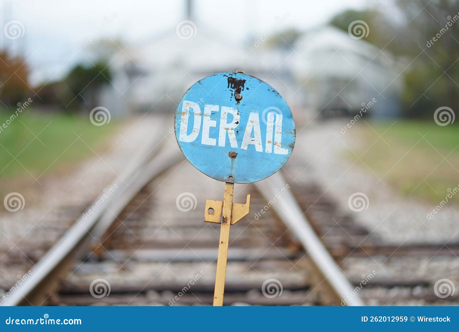 "derail" Sign on a Railroad Stock Image - Image of locomotive, trip ...